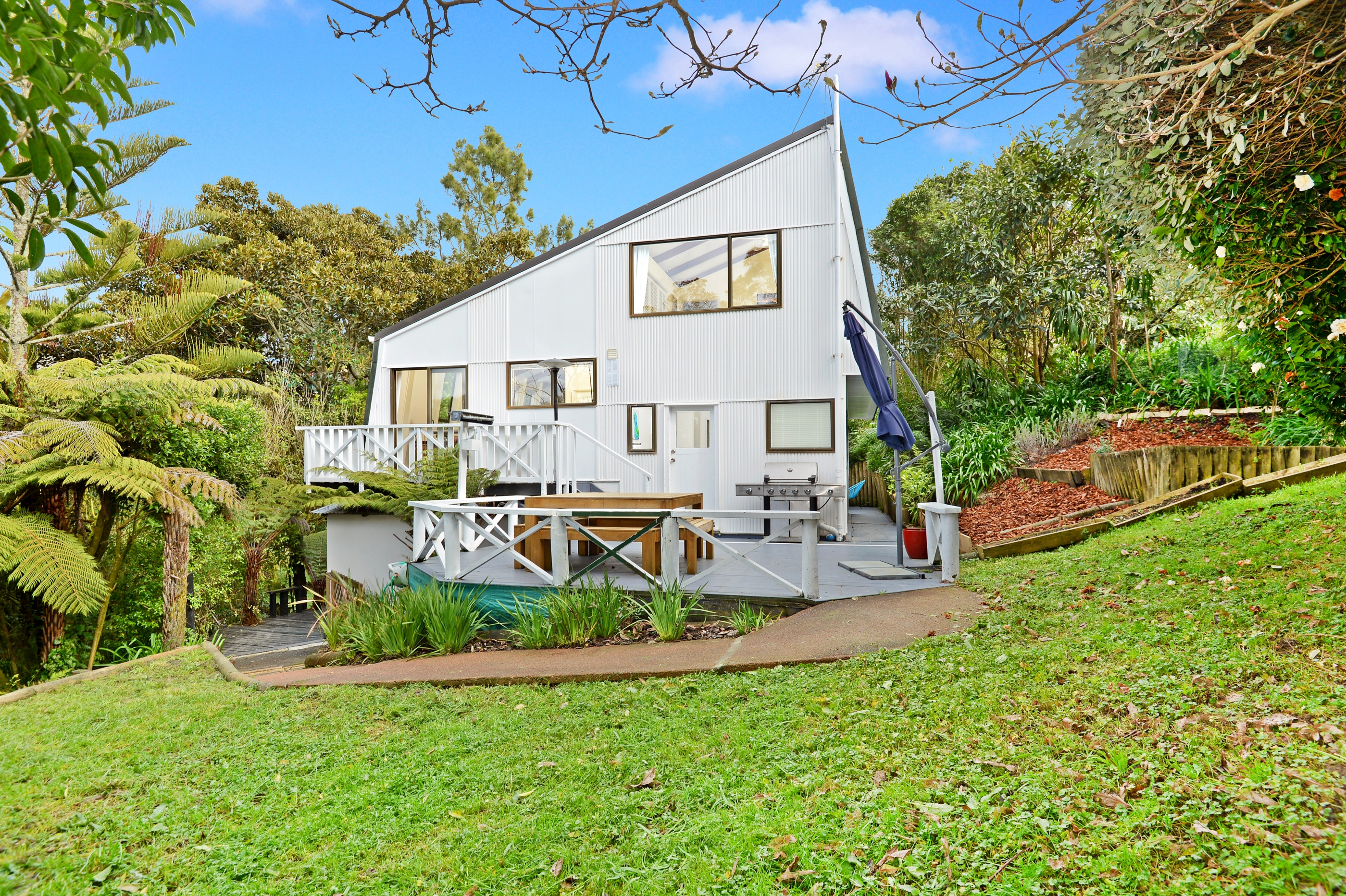 Sold 40 Fordham Street, Beach Haven Sep 2015 | Barfoot & Thompson