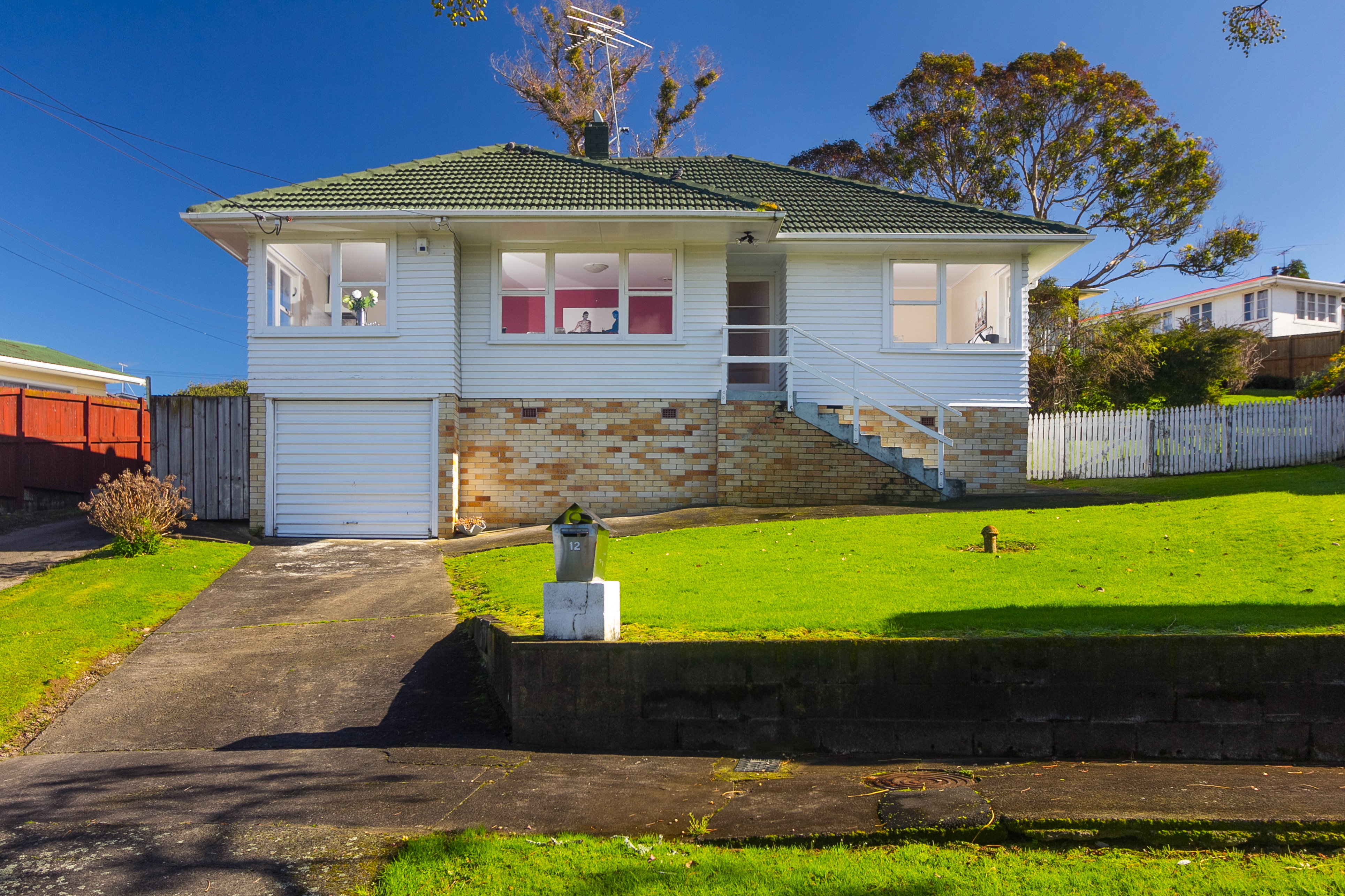 Sold 12 Peter Mulgrew Street, New Windsor Oct 2016 | Barfoot & Thompson