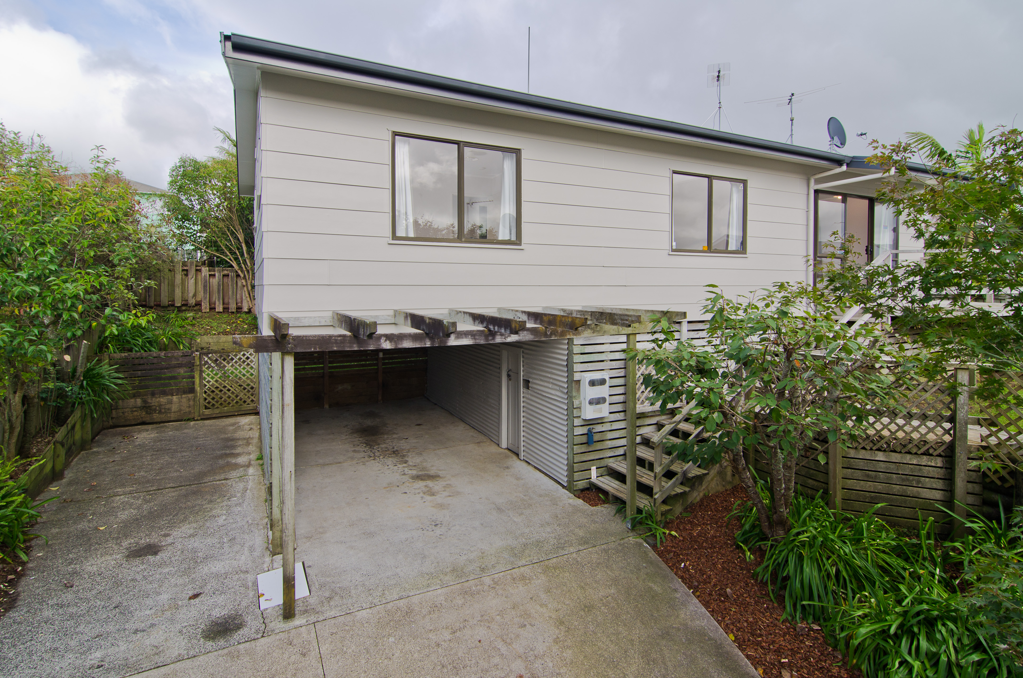 Sold 24A Bannerman Road, Western Springs May 2013 | Barfoot & Thompson
