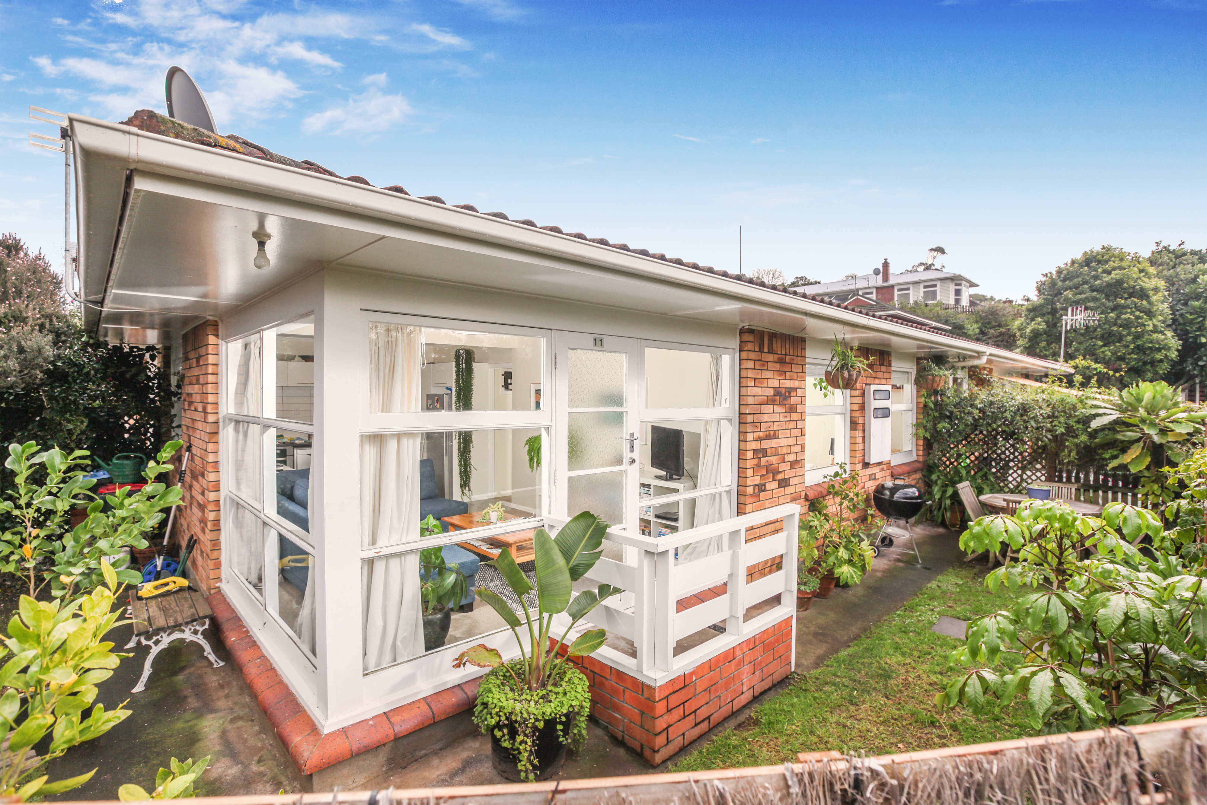 Sold 11/21 Ruarangi Road, Mt Albert Aug 2015 | Barfoot & Thompson