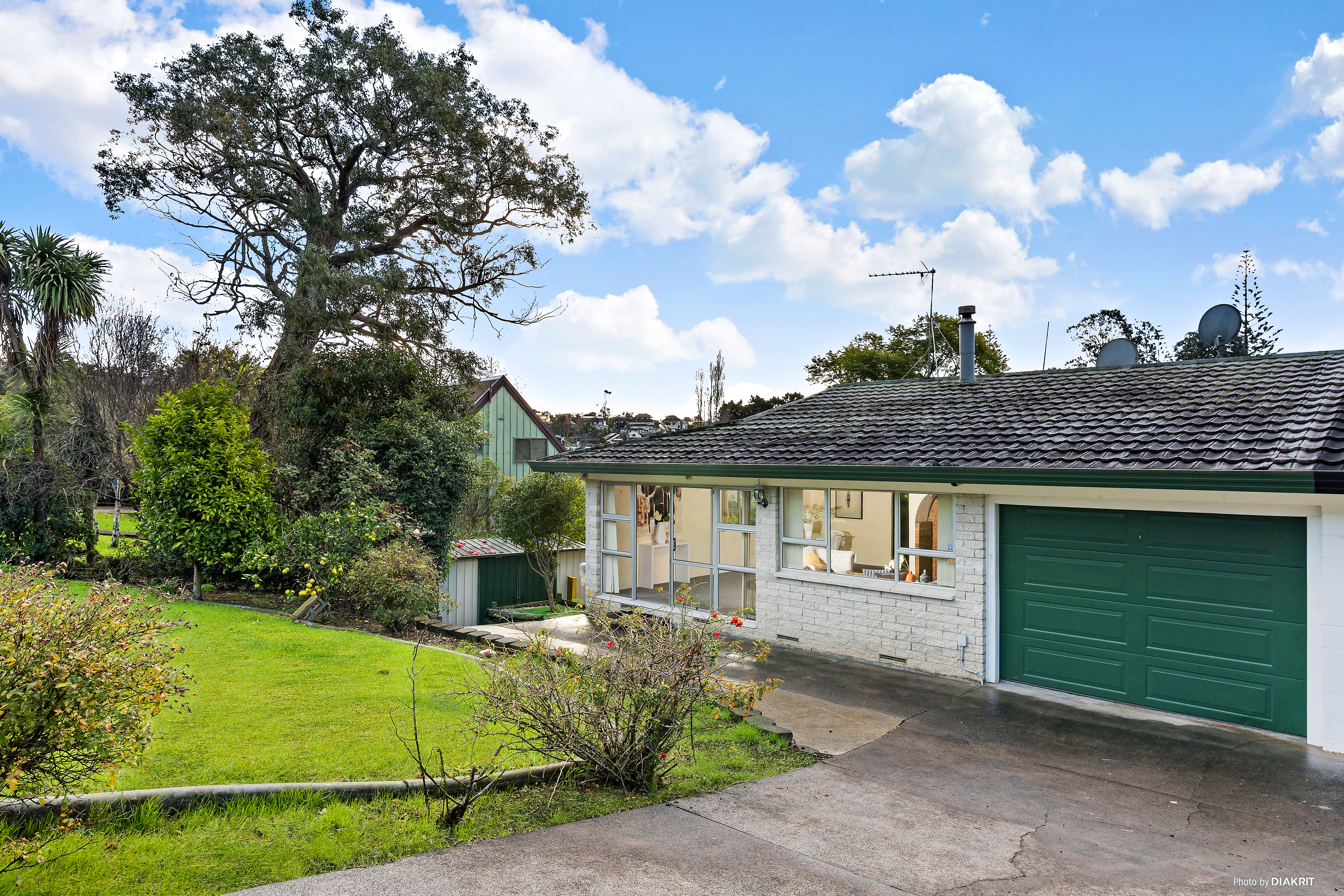 Sold 1/40 Castleton Drive, Howick Aug 2020 | Barfoot & Thompson
