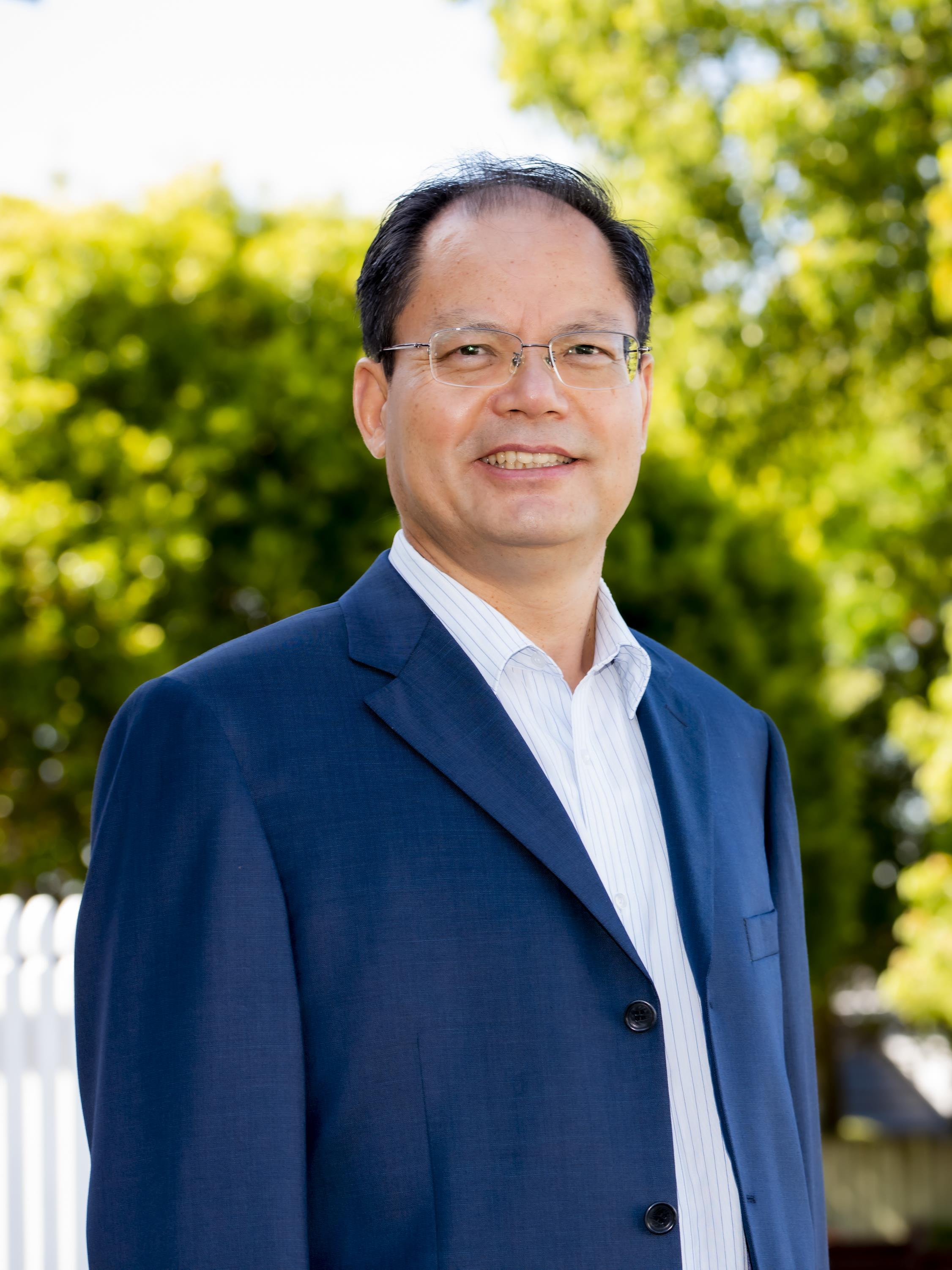 Daniel Duan, Residential Sales | Barfoot & Thompson