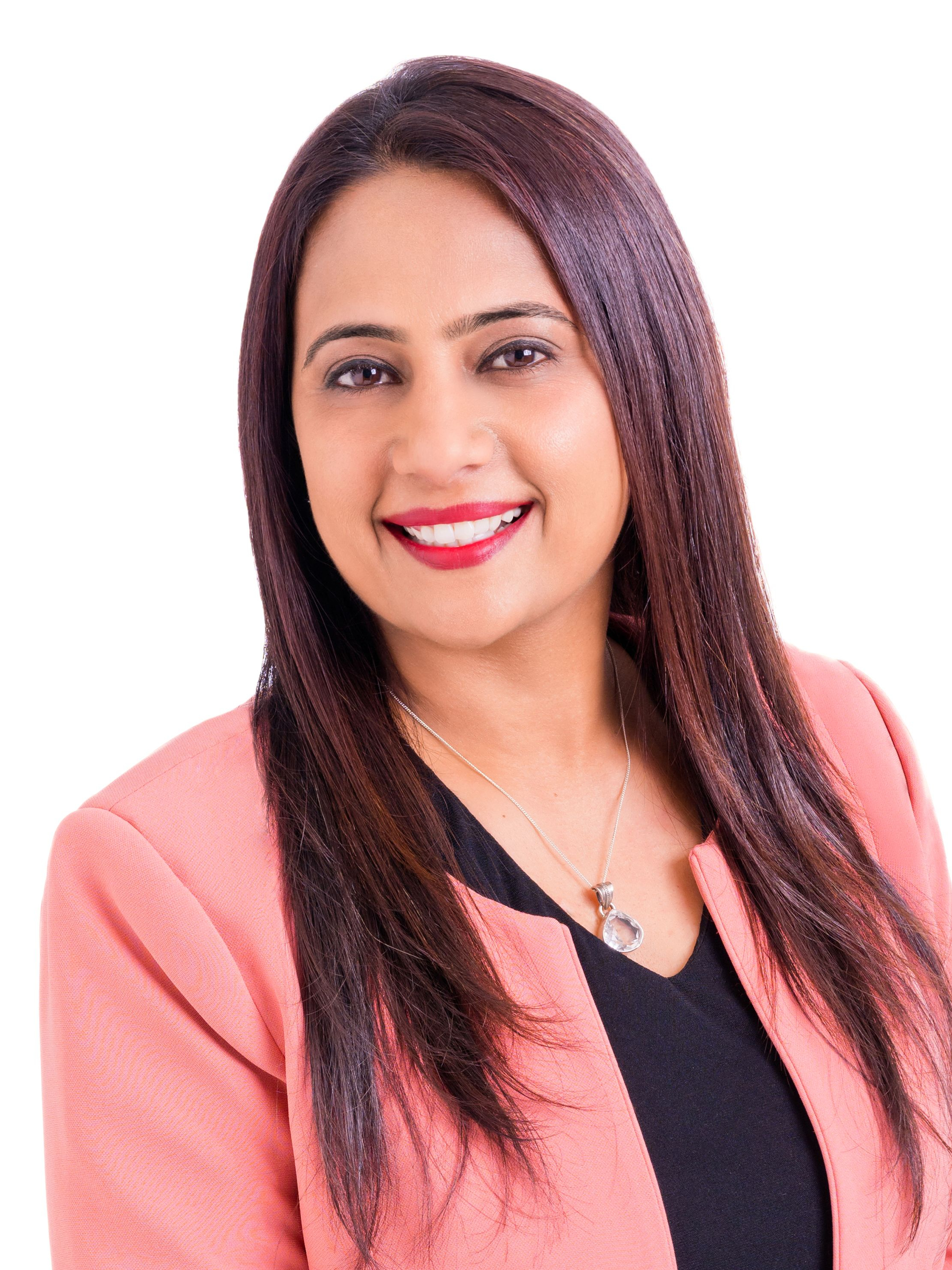 Anna Trivedi, Associate Salesperson | Barfoot & Thompson