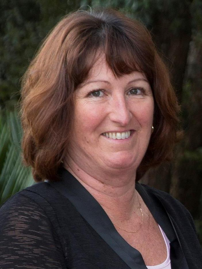 Tina Sweeney, Property Management Administrator | Barfoot & Thompson