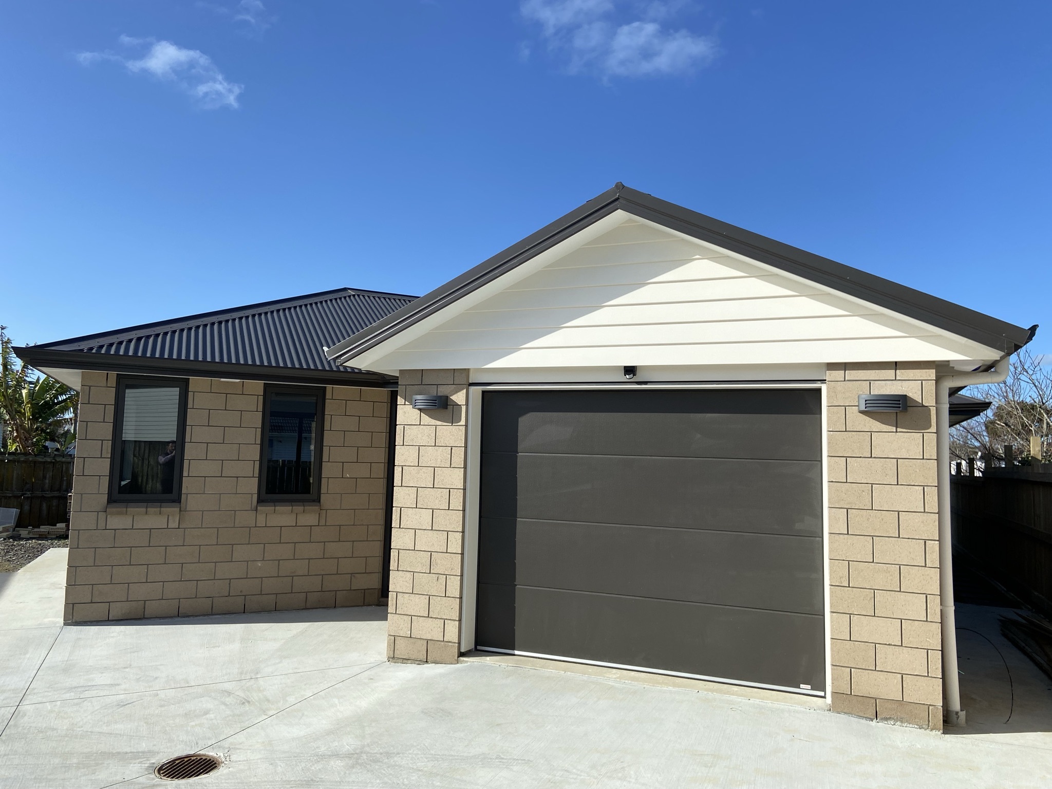 Mangere Houses and Sections for rent | Barfoot & Thompson