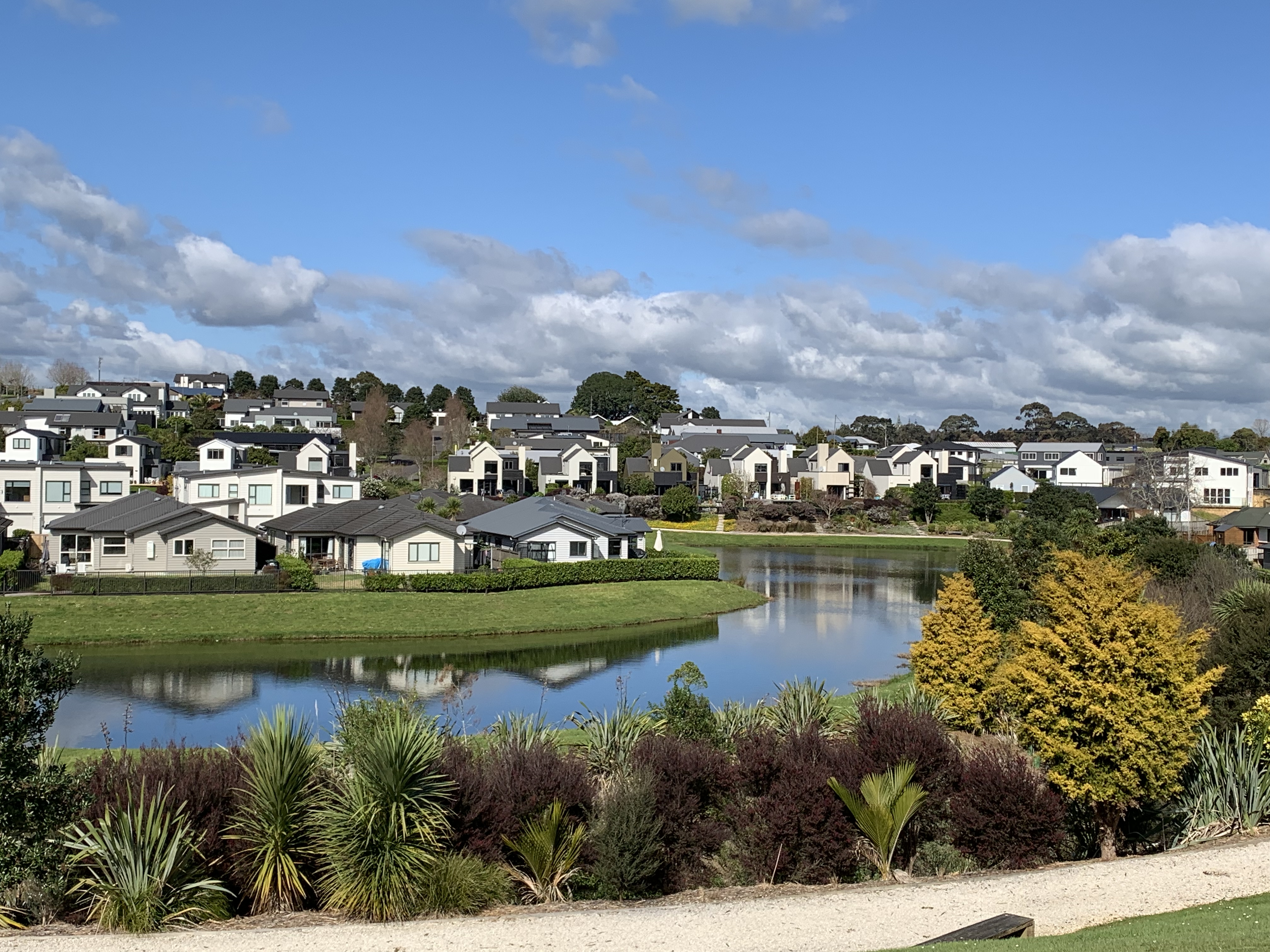 Sold 21 Anselmi Ridge Road, Pukekohe Oct 2021 | Barfoot & Thompson