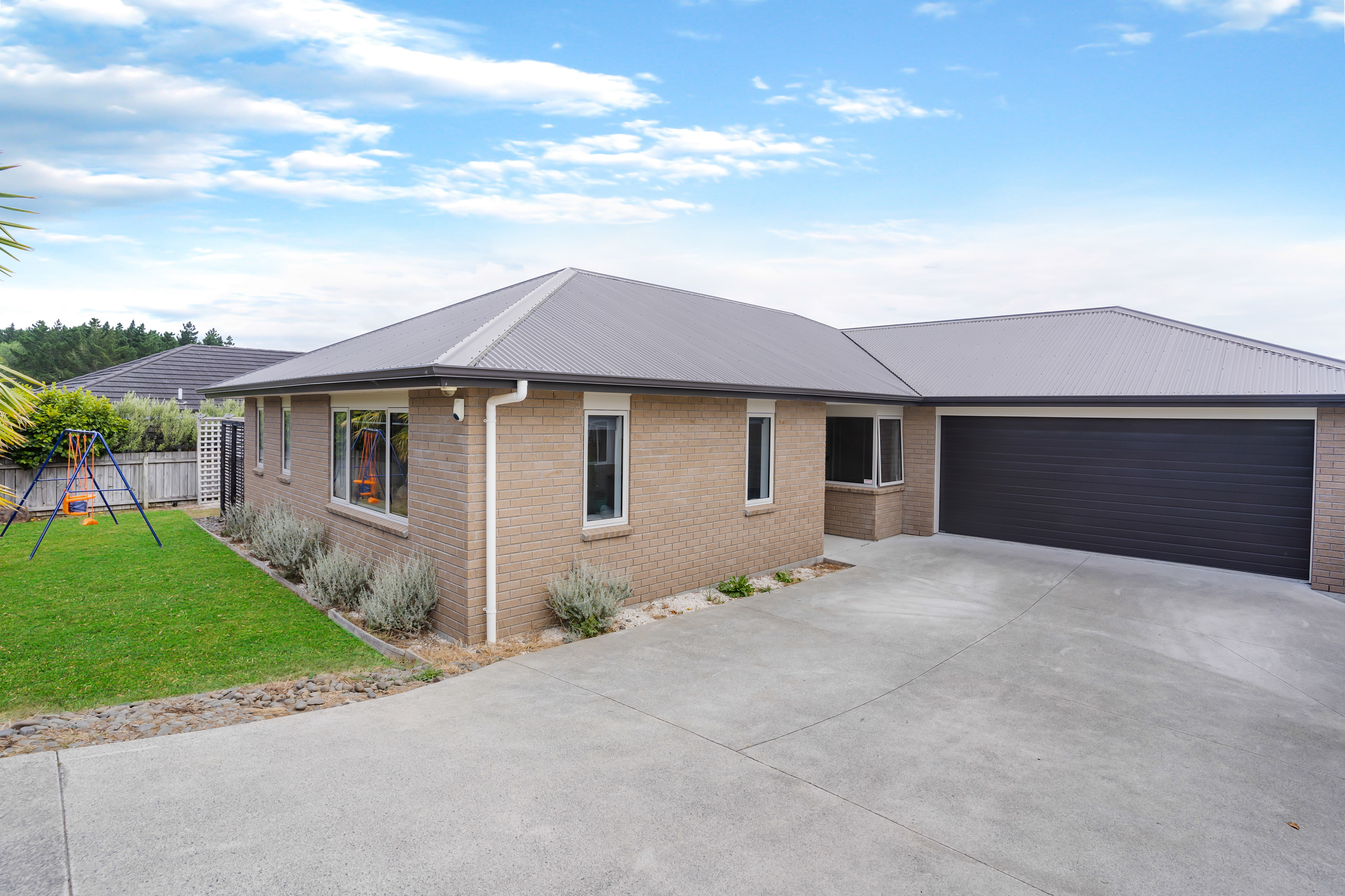 Sold 16 Moira Drive, Tuakau May 2022 | Barfoot & Thompson