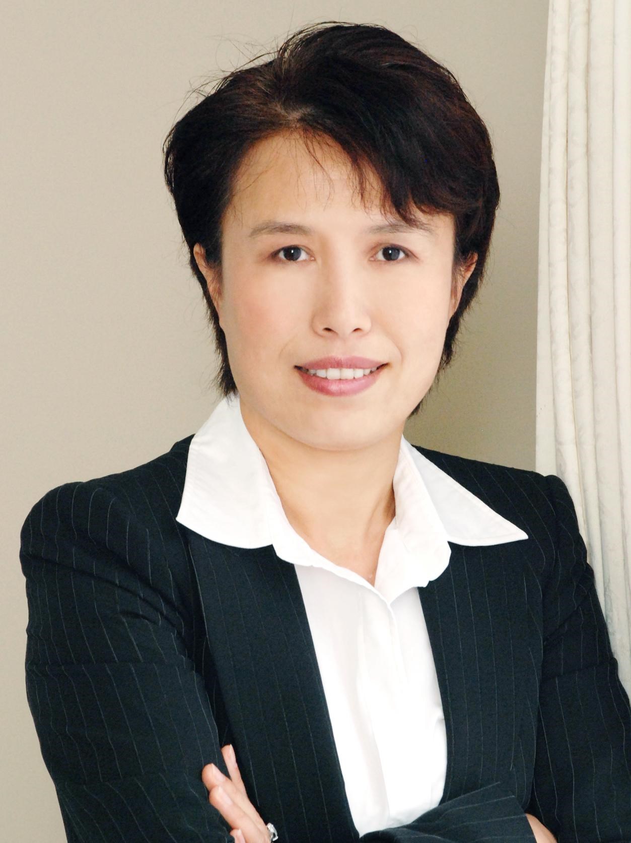 Sylvia Lu, Residential Sales | Barfoot & Thompson