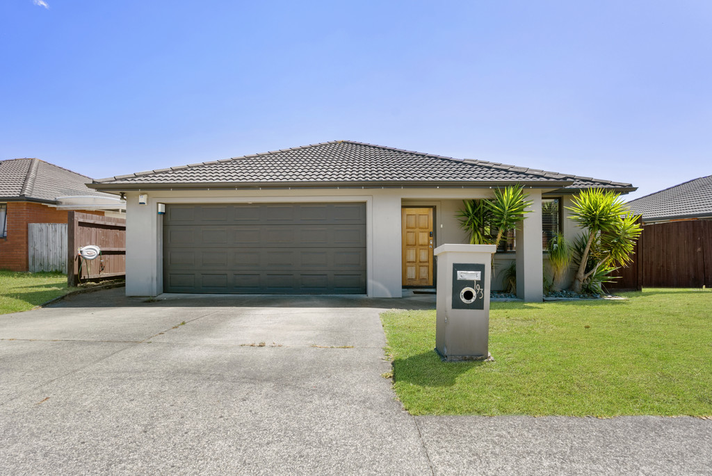 Sold 193 Keri Vista Rise, Papakura Aug 2022 | Barfoot & Thompson
