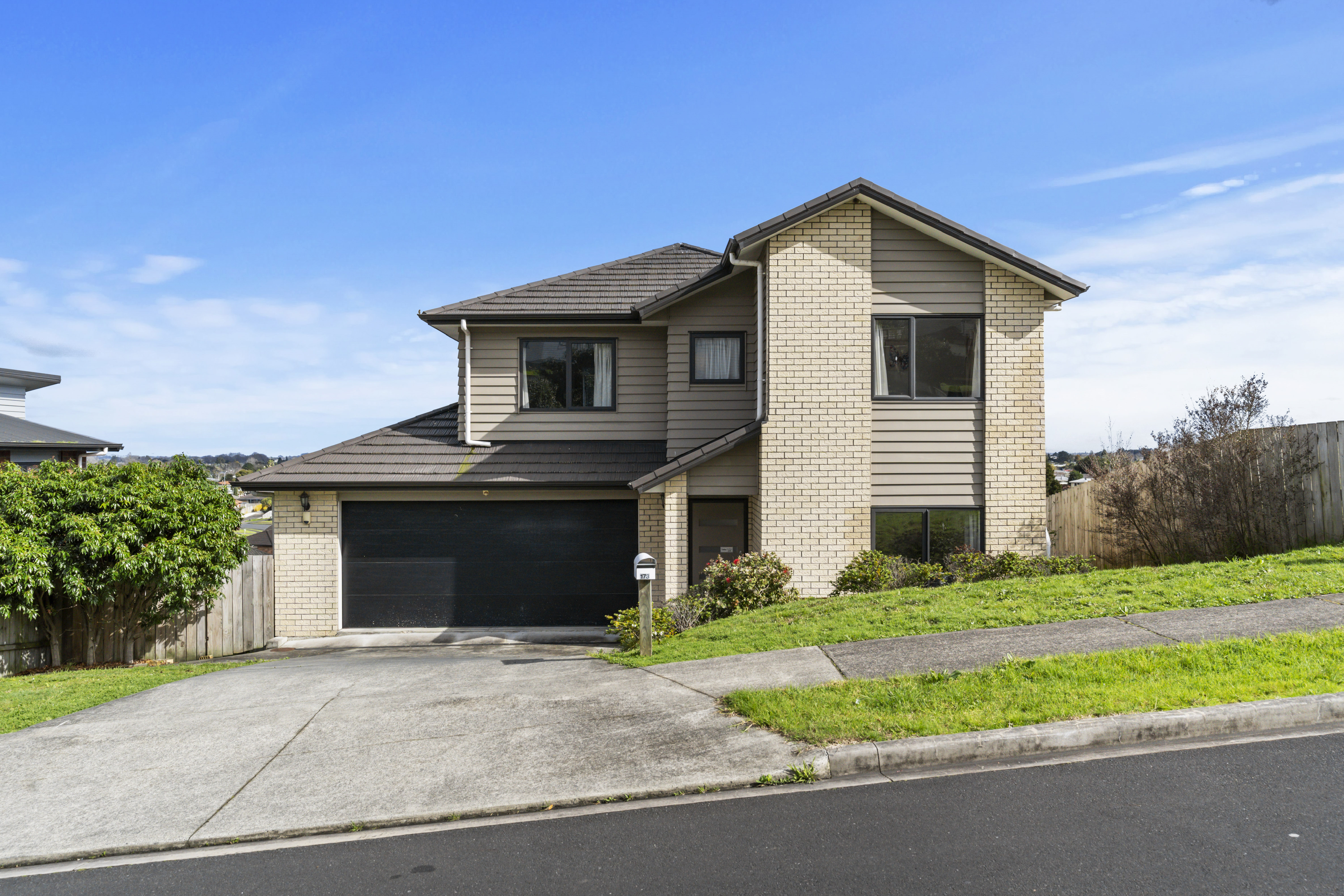 Sold 173 Keri Vista Rise, Papakura Sep 2022 | Barfoot & Thompson