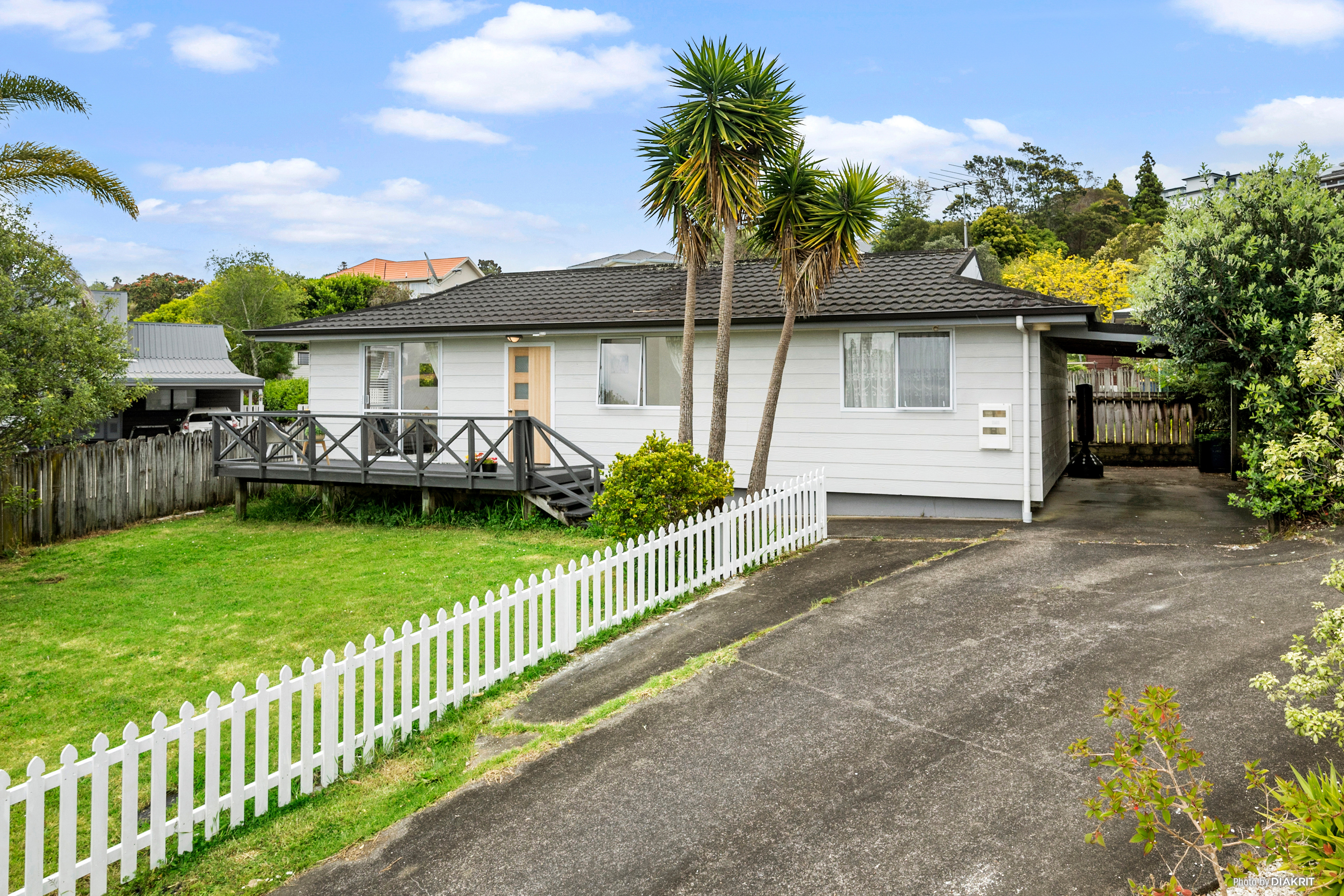 Sold 2/89 Nigel Road, Browns Bay Nov 2022 | Barfoot & Thompson