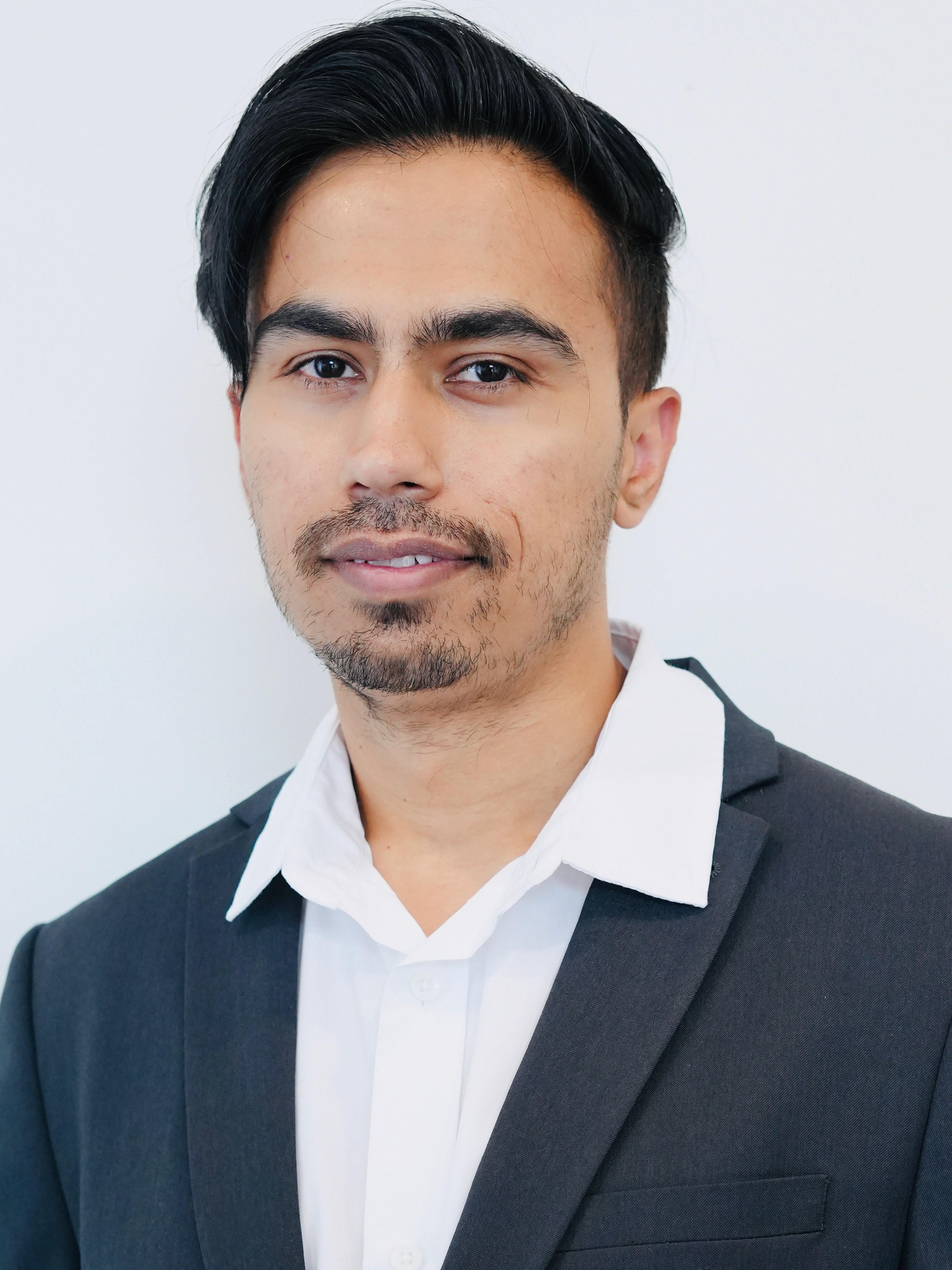 Arvinder Sandhu, Associate Salesperson | Barfoot & Thompson