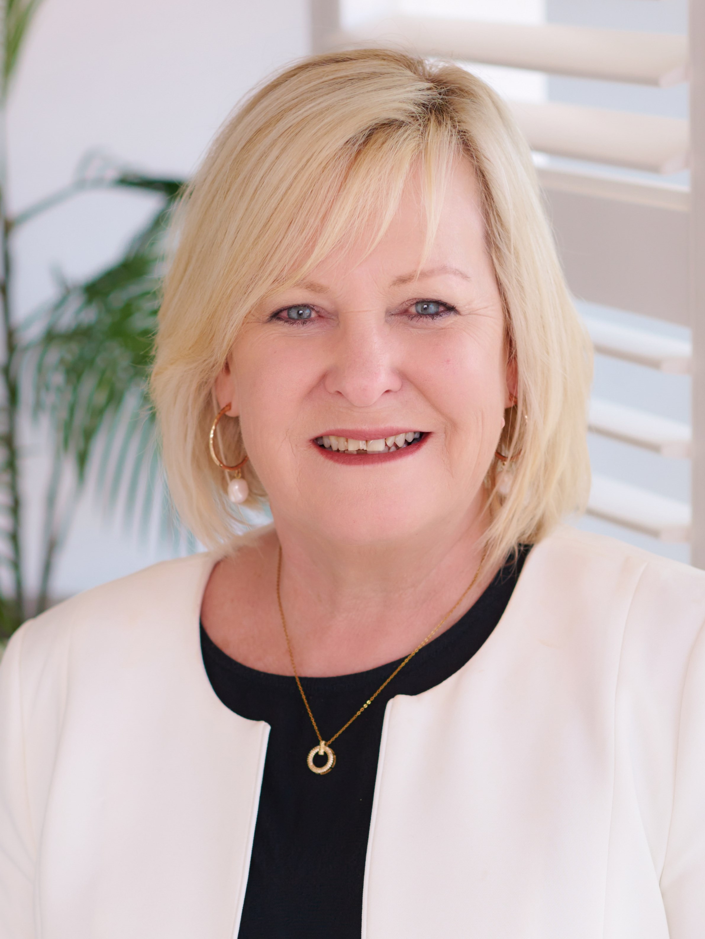 Orewa Real Estate Agents - Orewa Branch | Barfoot & Thompson