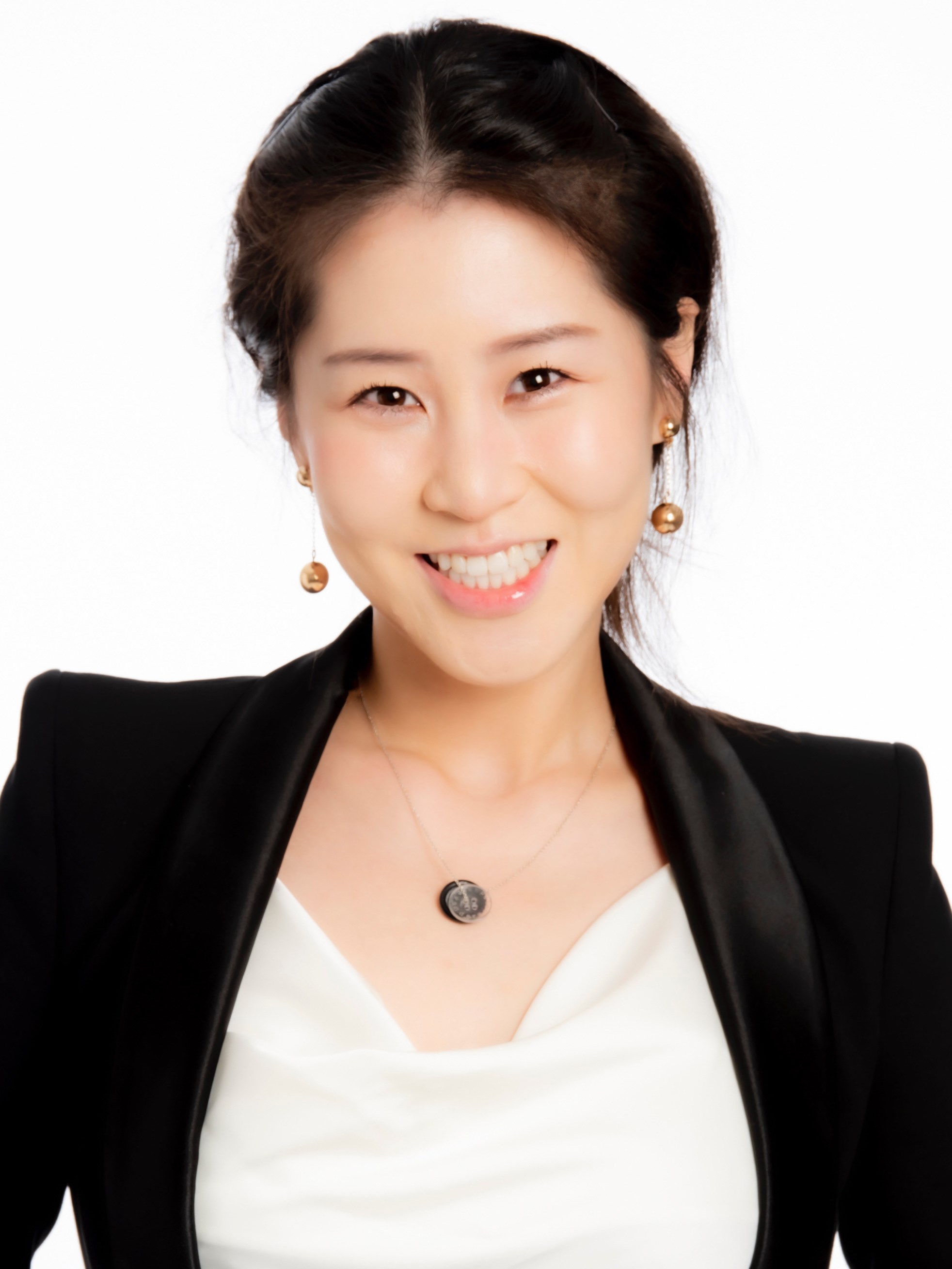 Harper Han, Sales & Leasing | Barfoot & Thompson