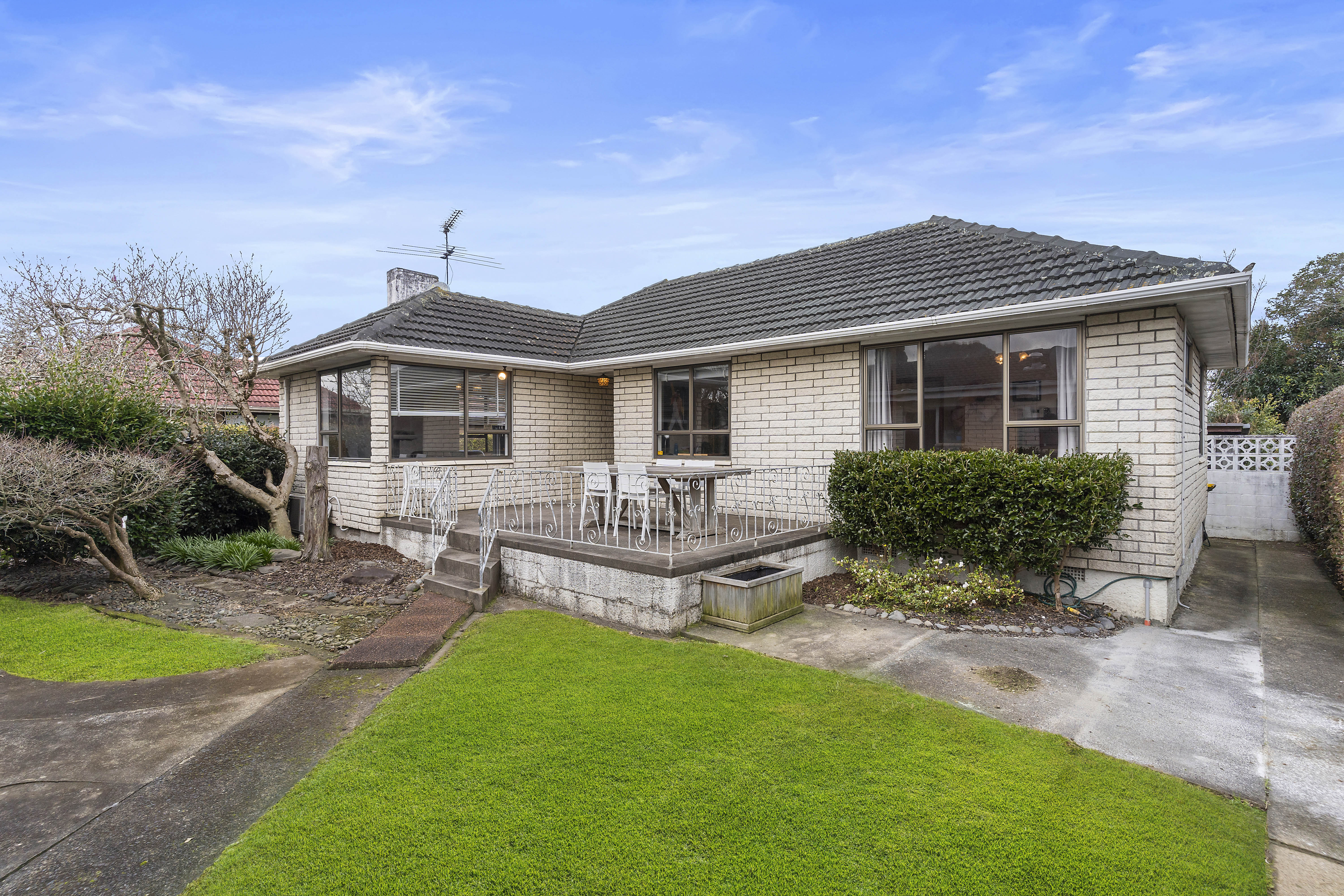 Mary McDonald, Residential Sales | Barfoot & Thompson