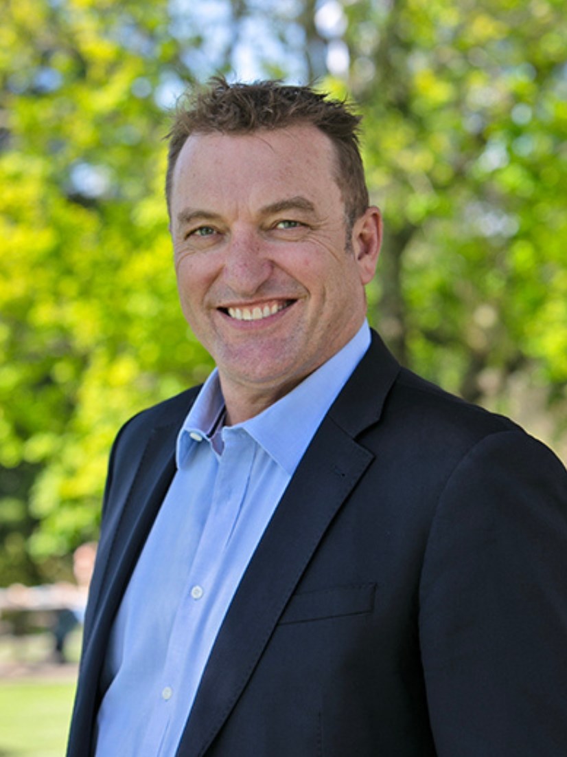 Mike Symonds, Branch Manager | Barfoot & Thompson