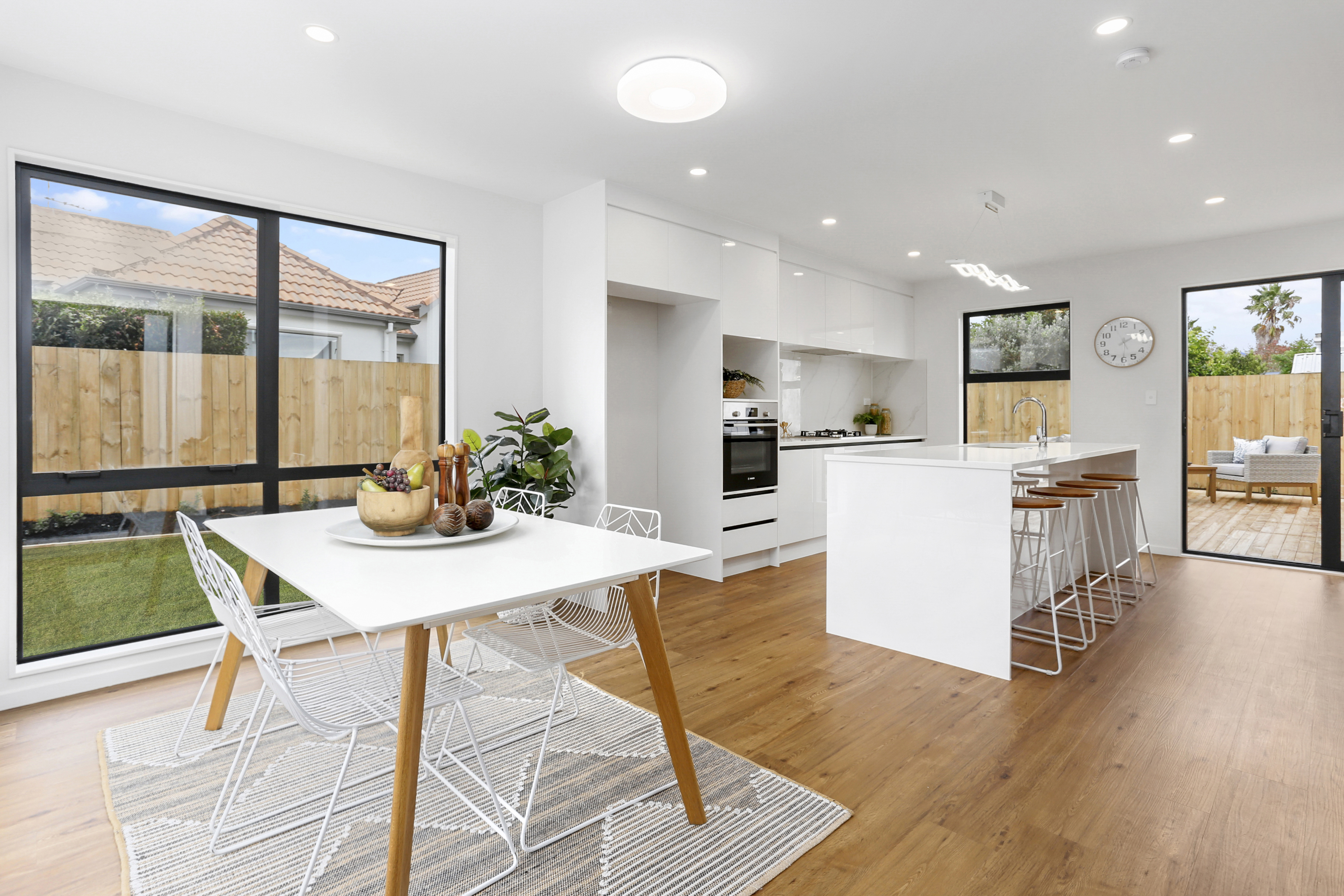 Michelle Xia, Residential Sales | Barfoot & Thompson