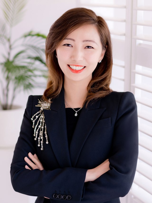 Qiao Liu, Residential Sales | Barfoot & Thompson