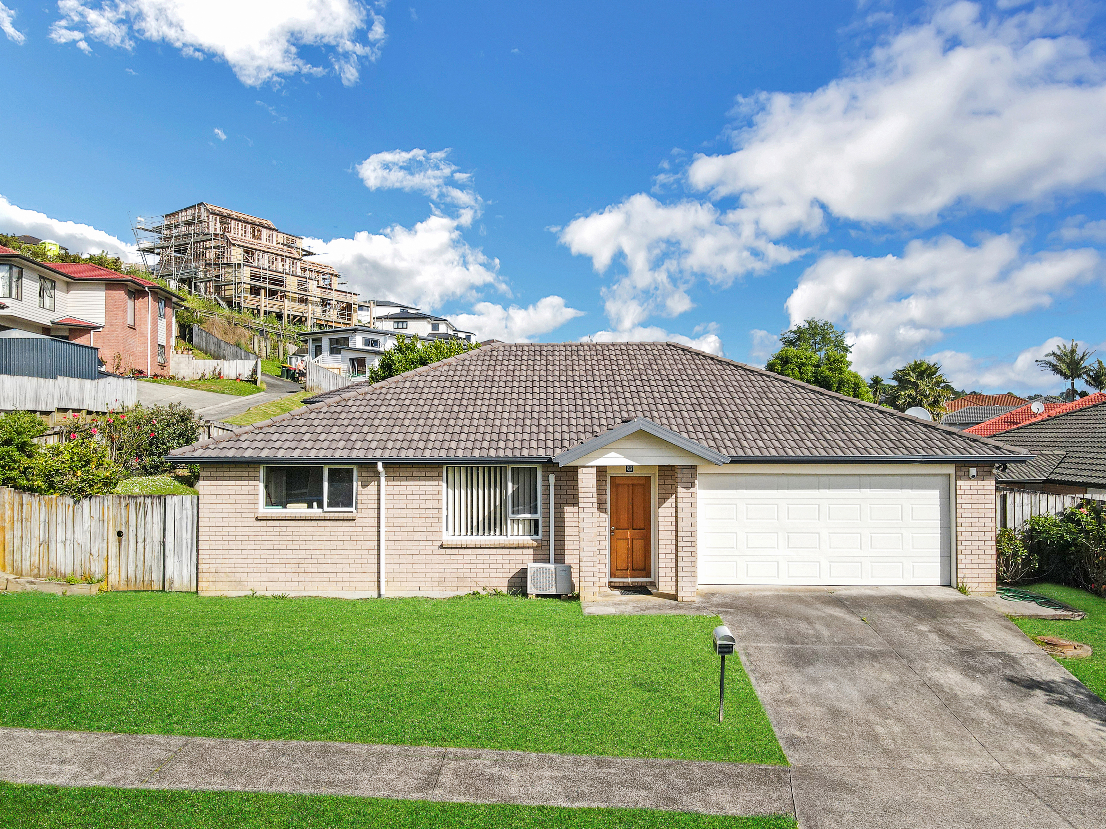 Sold 164 Keri Vista Rise, Papakura Dec 2023 | Barfoot & Thompson