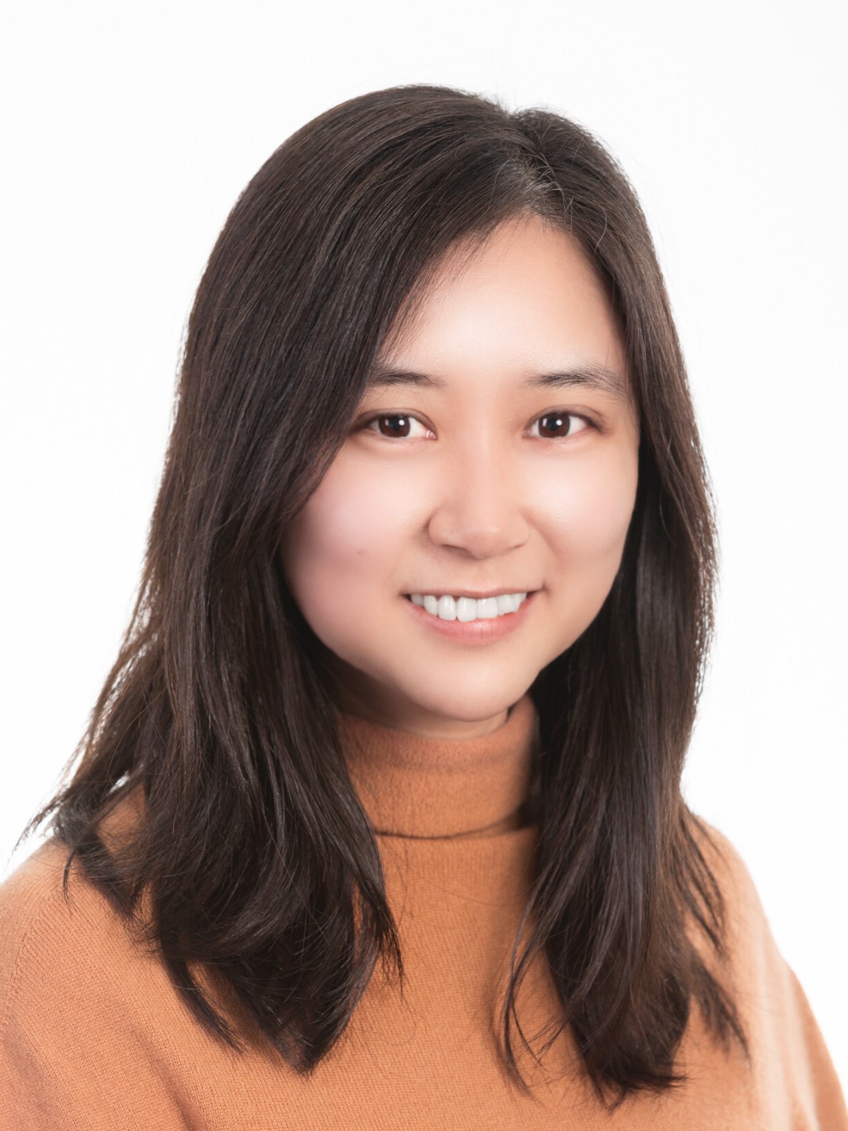 Alice Lu, Associate Salesperson | Barfoot & Thompson
