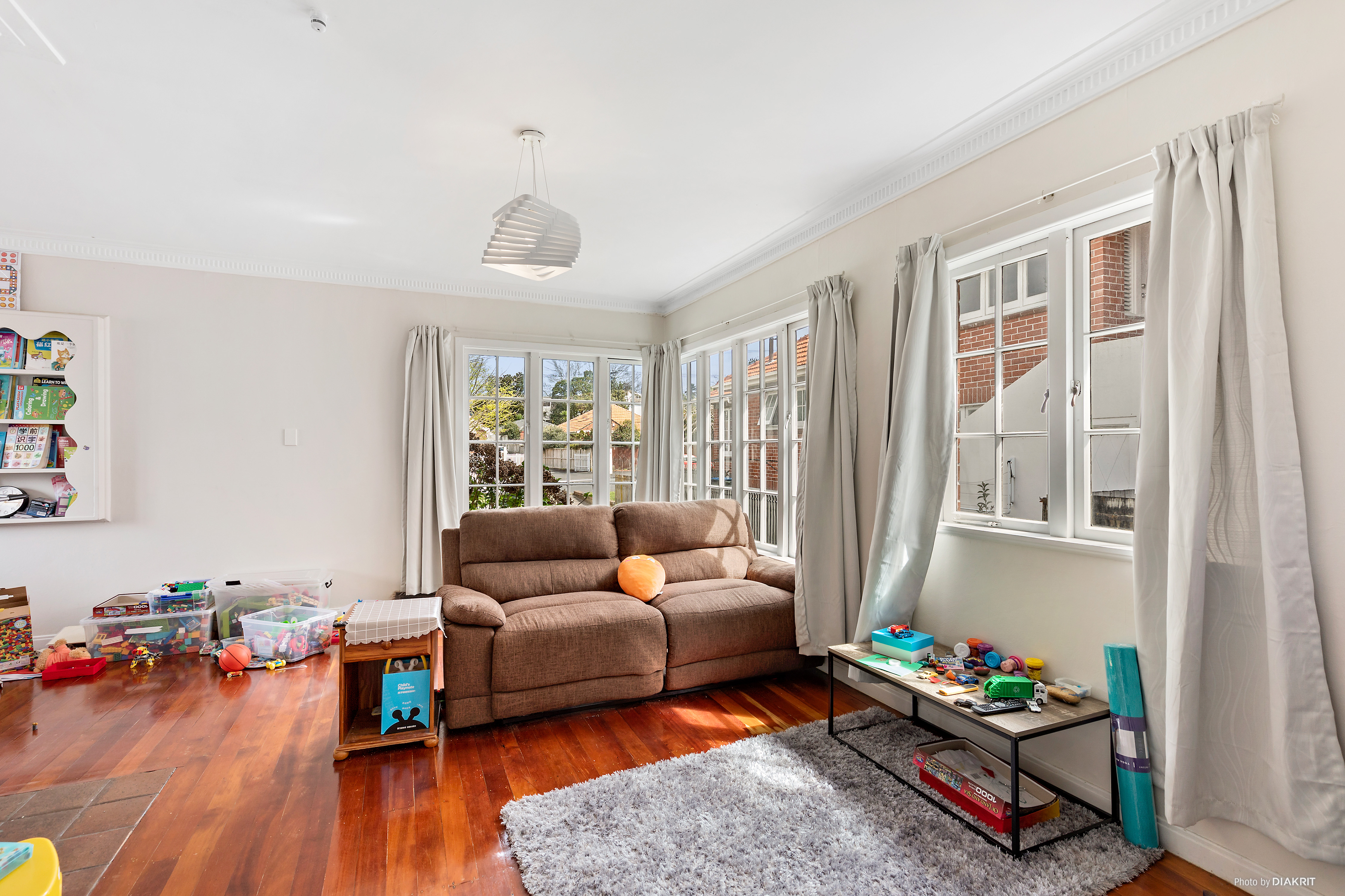 Amy Ho, Residential Sales | Barfoot & Thompson