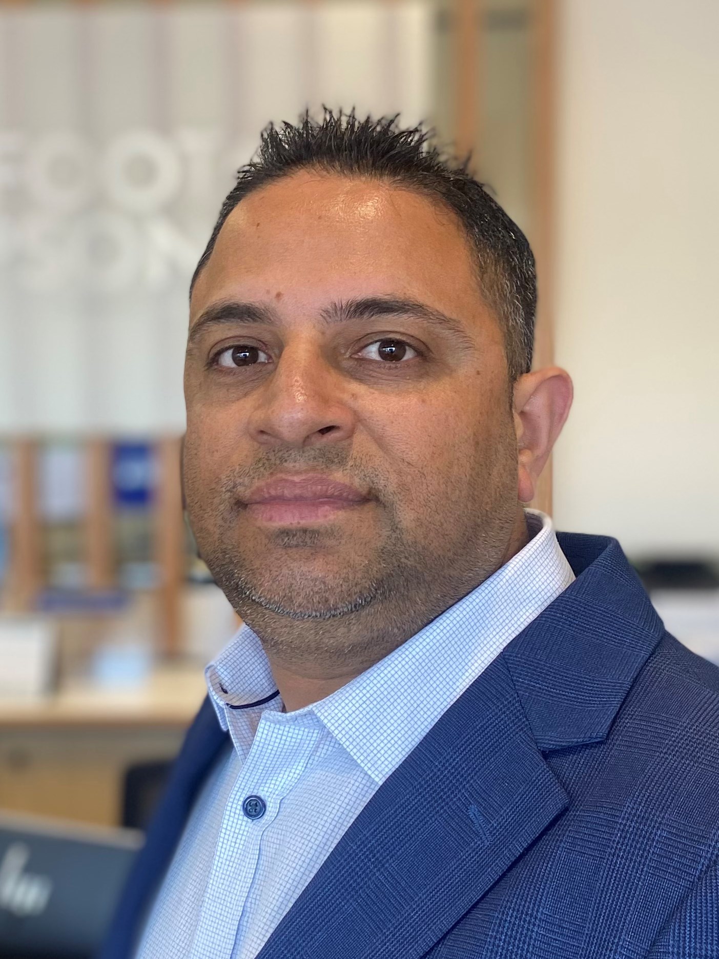 Rajneesh Kumar, Residential Sales | Barfoot & Thompson