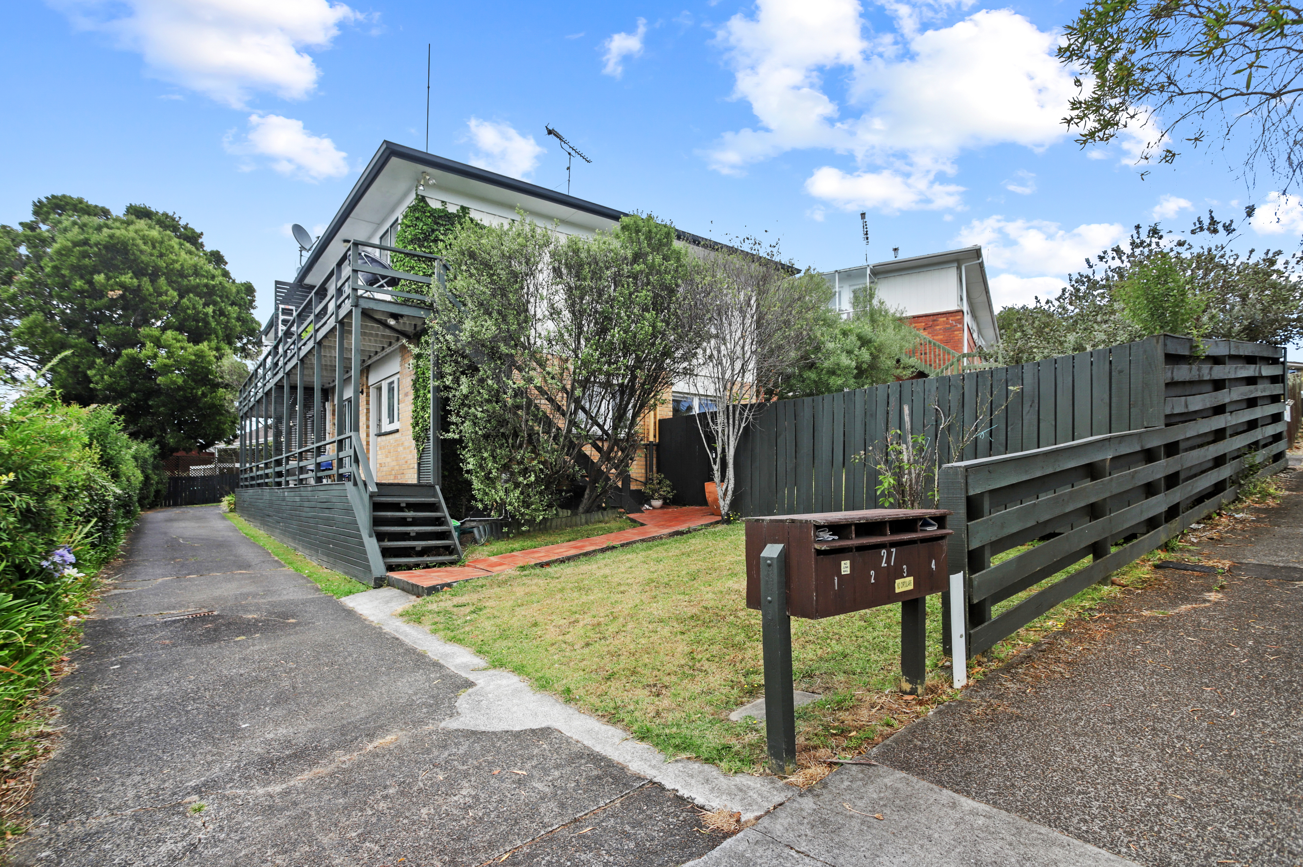 Sold 1/27 Caulton Street, St Johns May 2024 | Barfoot & Thompson