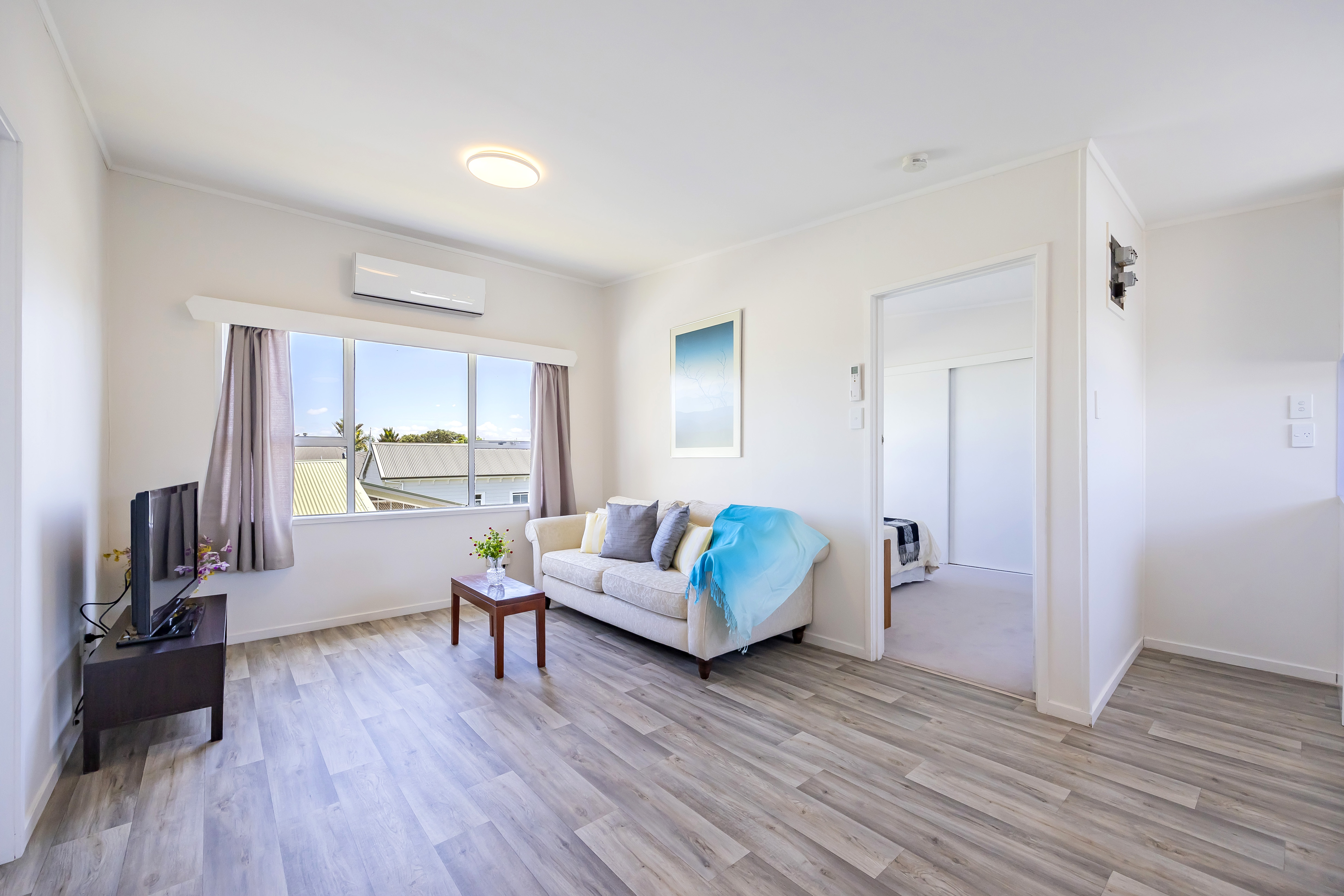 Lawrence Yuan, Residential/Rural Sales | Barfoot & Thompson