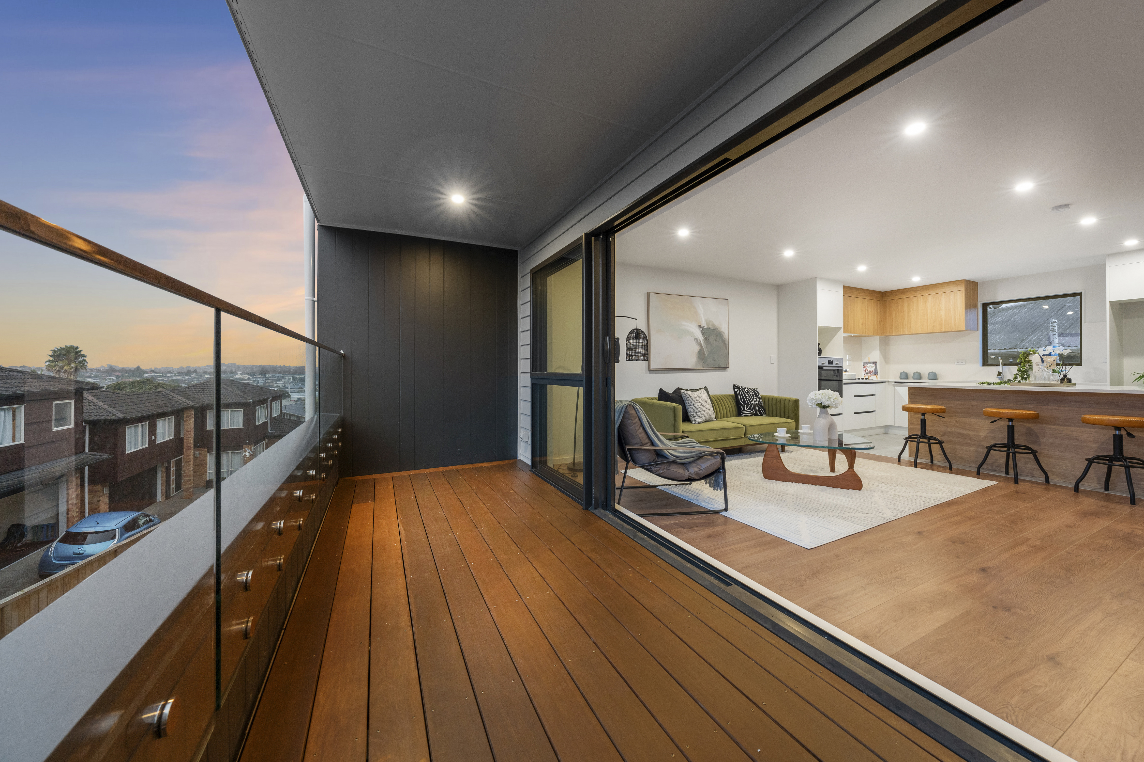 Wayne Guo, Residential Sales | Barfoot & Thompson