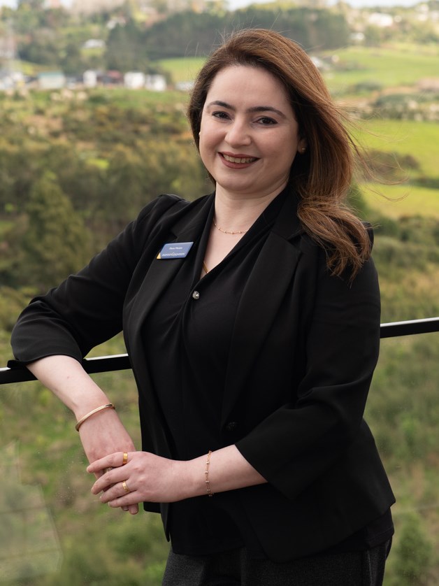 Mona Monica, Associate Salesperson | Barfoot & Thompson