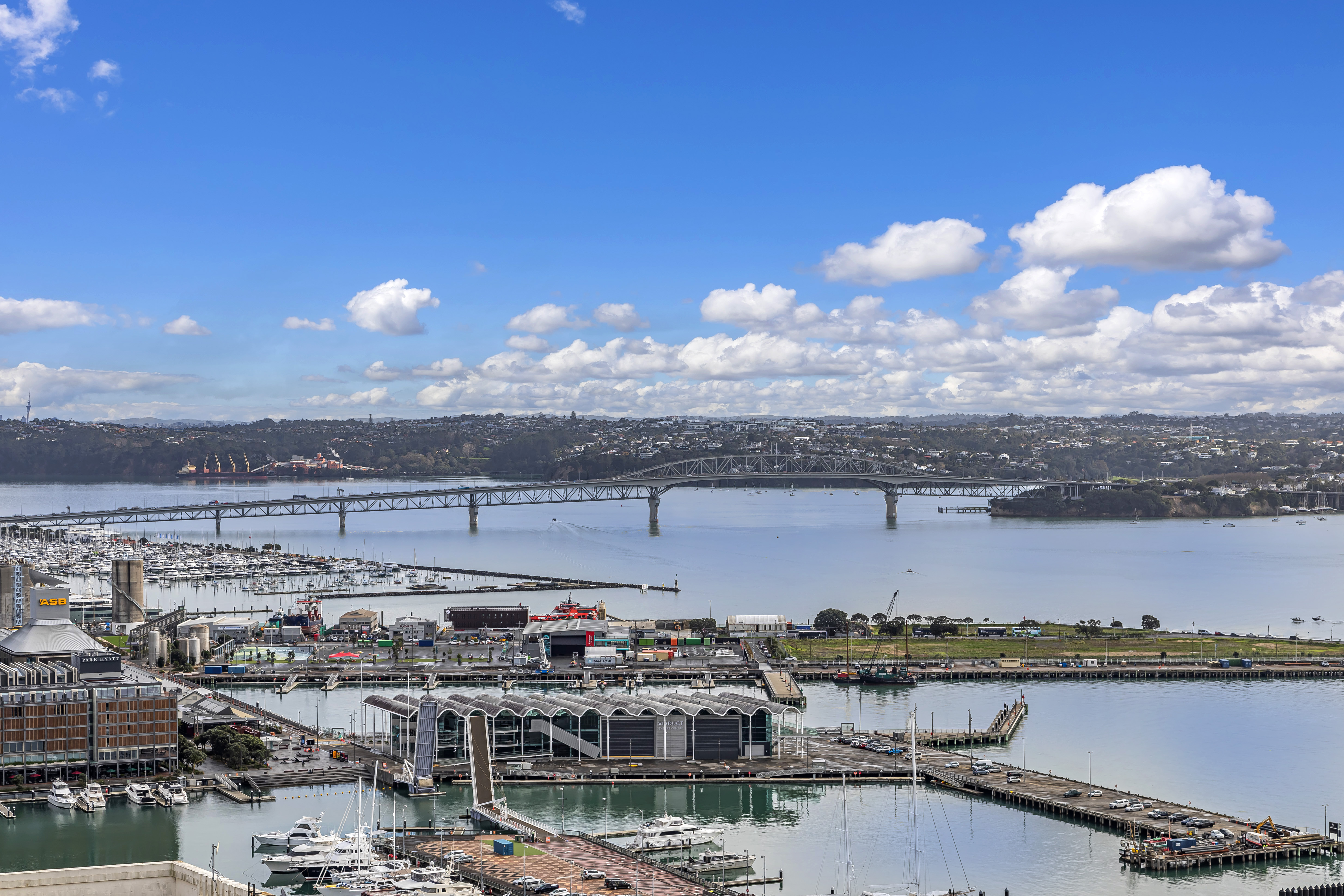 Lawrence Yuan, Residential/Rural Sales | Barfoot & Thompson