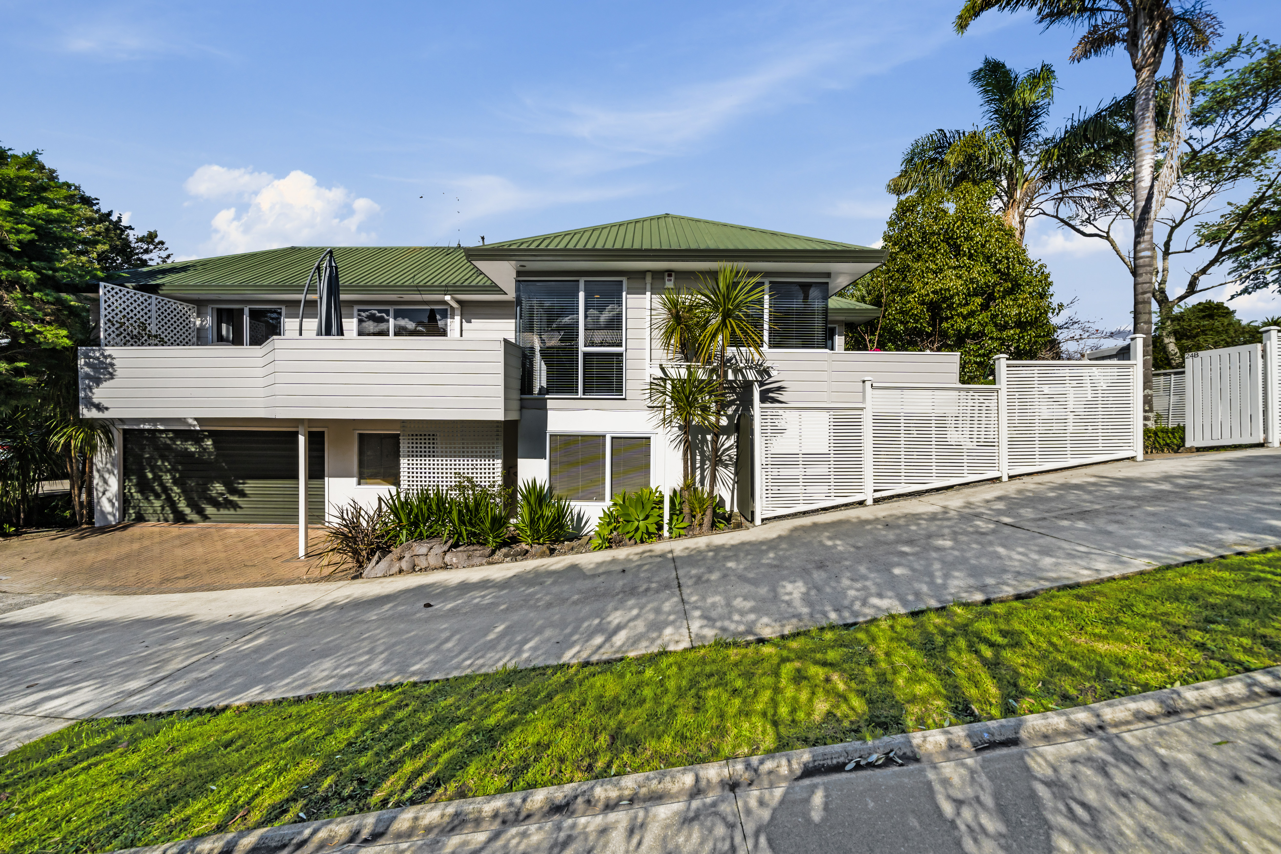 Jonathan Viljoen, Residential Sales | Barfoot & Thompson