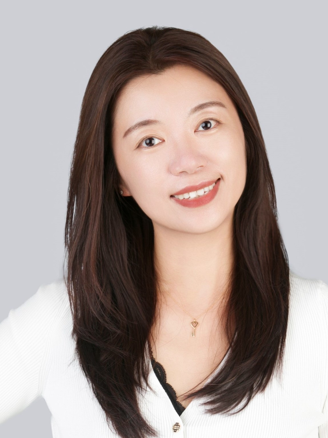 Melody Han, Associate Salesperson | Barfoot & Thompson