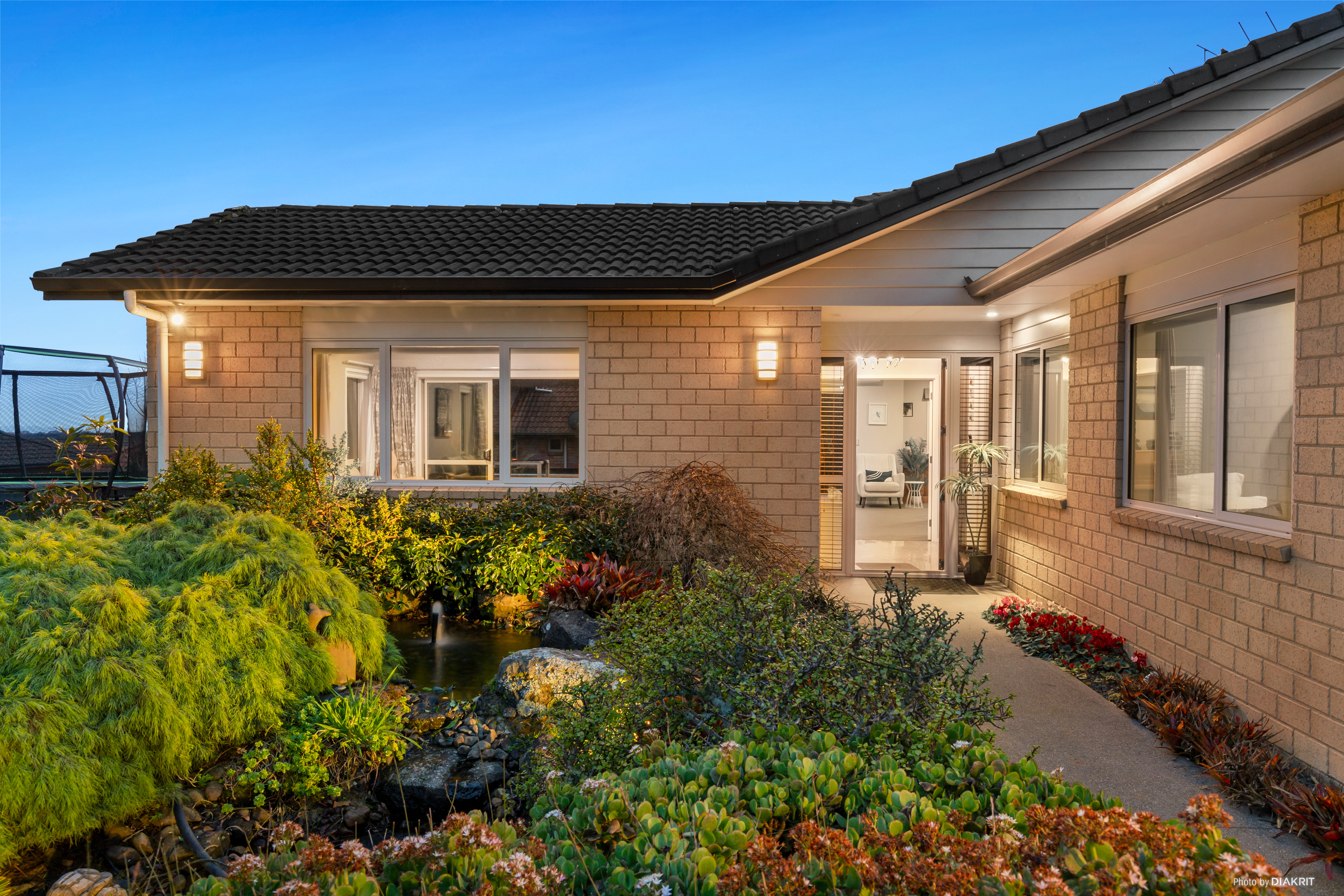 Sold 7 Judith Anne Drive, Pukekohe Oct 2024 | Barfoot & Thompson