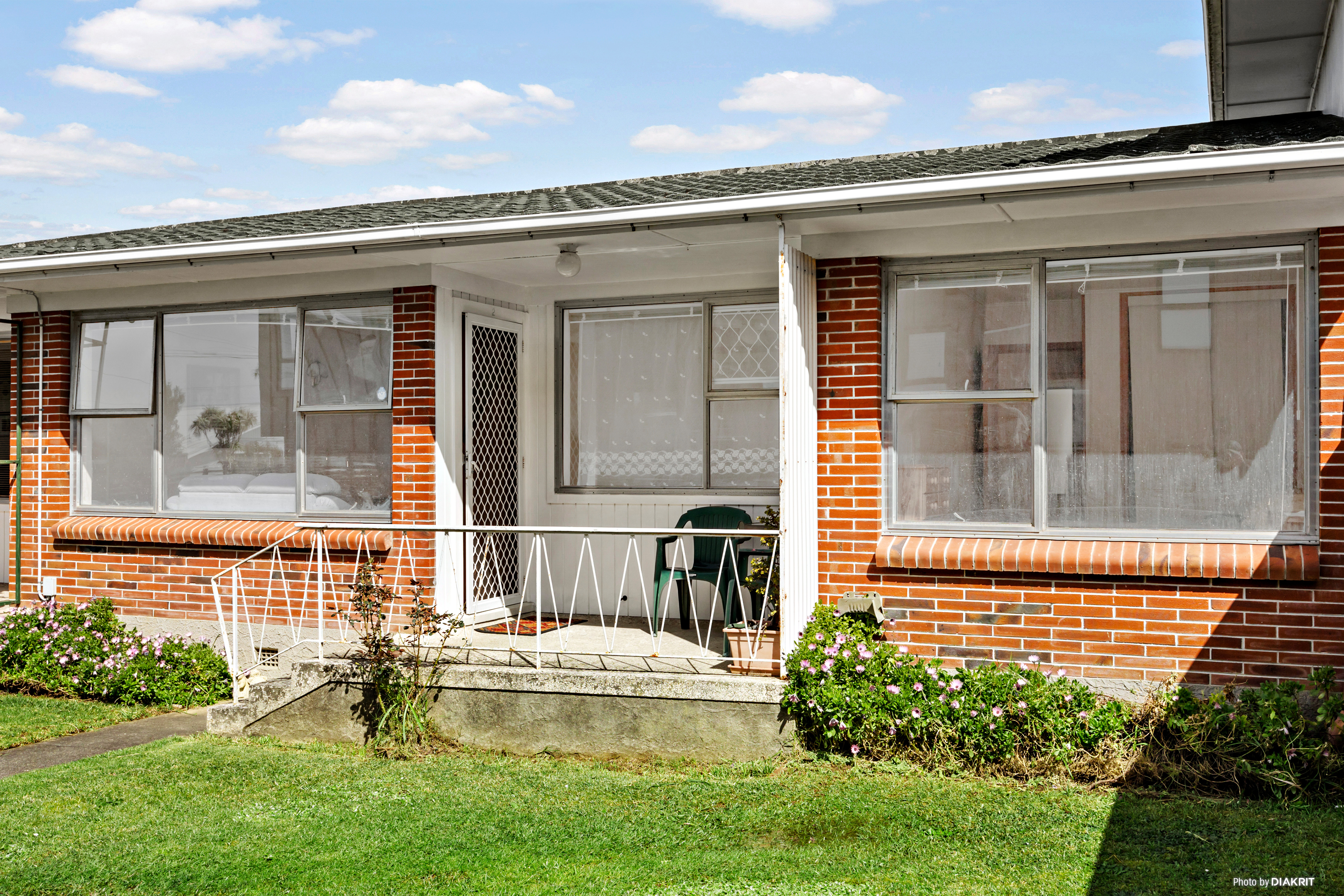 Sold 2/422 Point Chevalier Road, Pt Chevalier Oct 2024 | Barfoot & Thompson