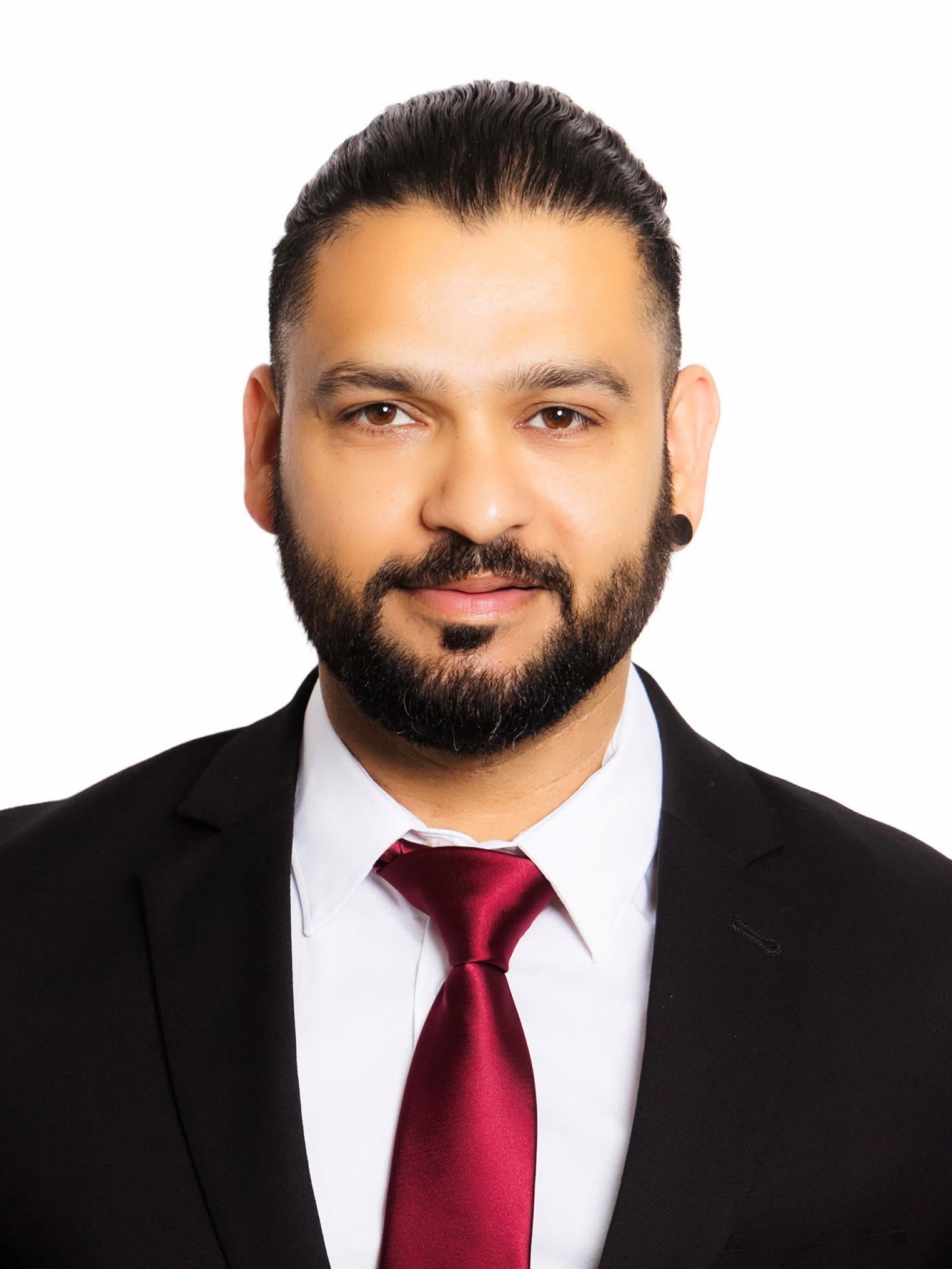 Sahil Suri, Associate Salesperson | Barfoot & Thompson