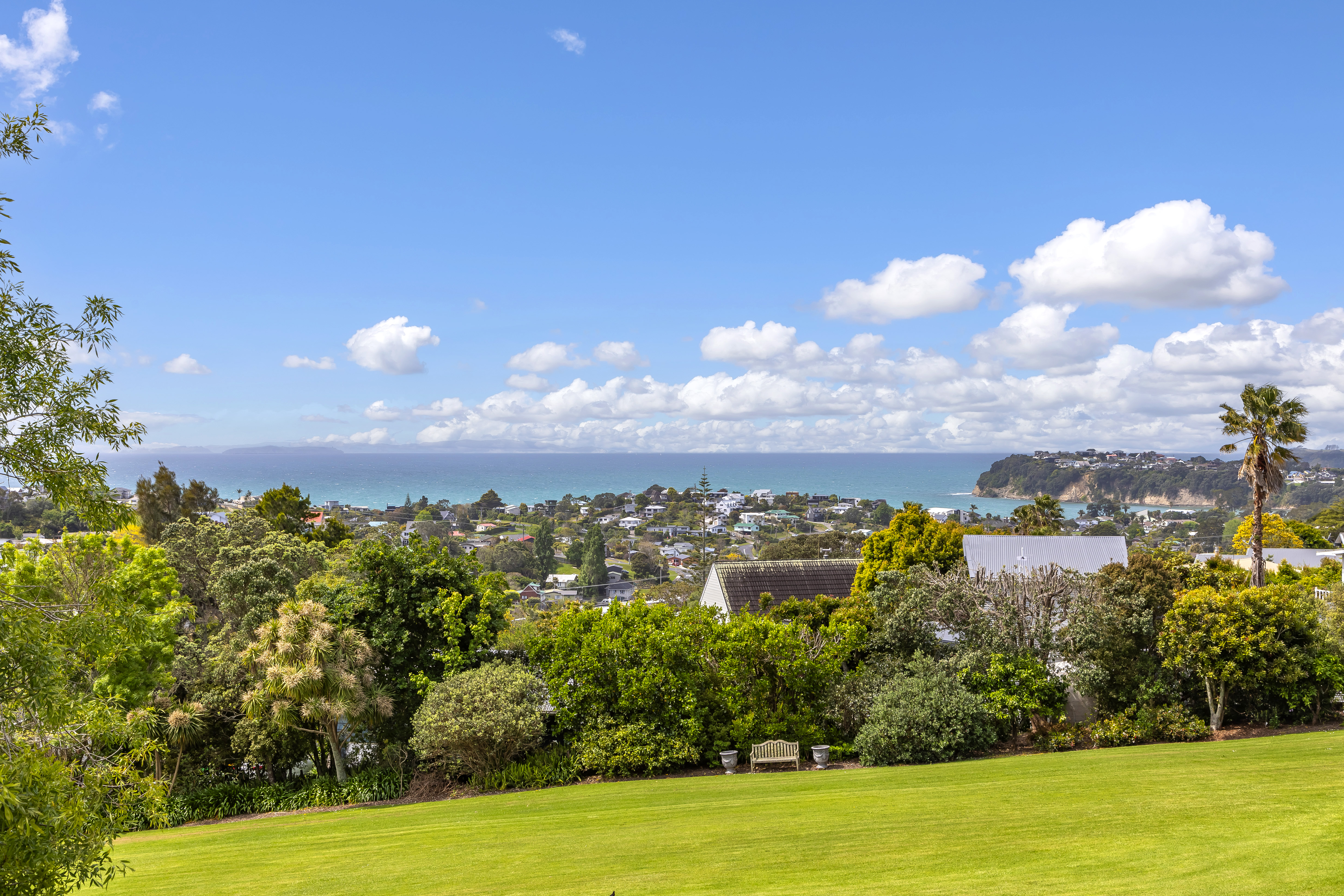 Lawrence Yuan, Residential/Rural Sales | Barfoot & Thompson