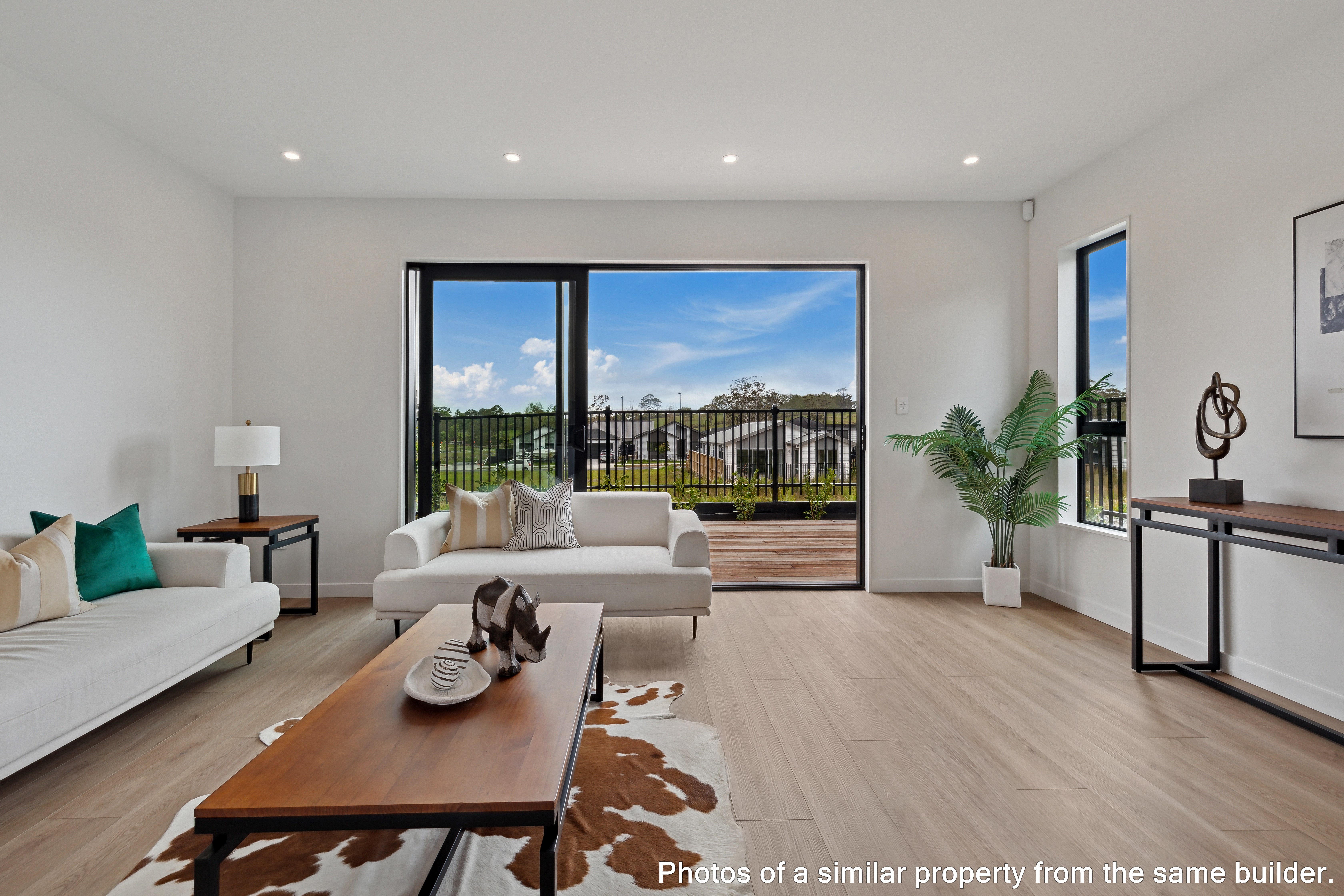 Bob Qin, Residential Sales | Barfoot & Thompson