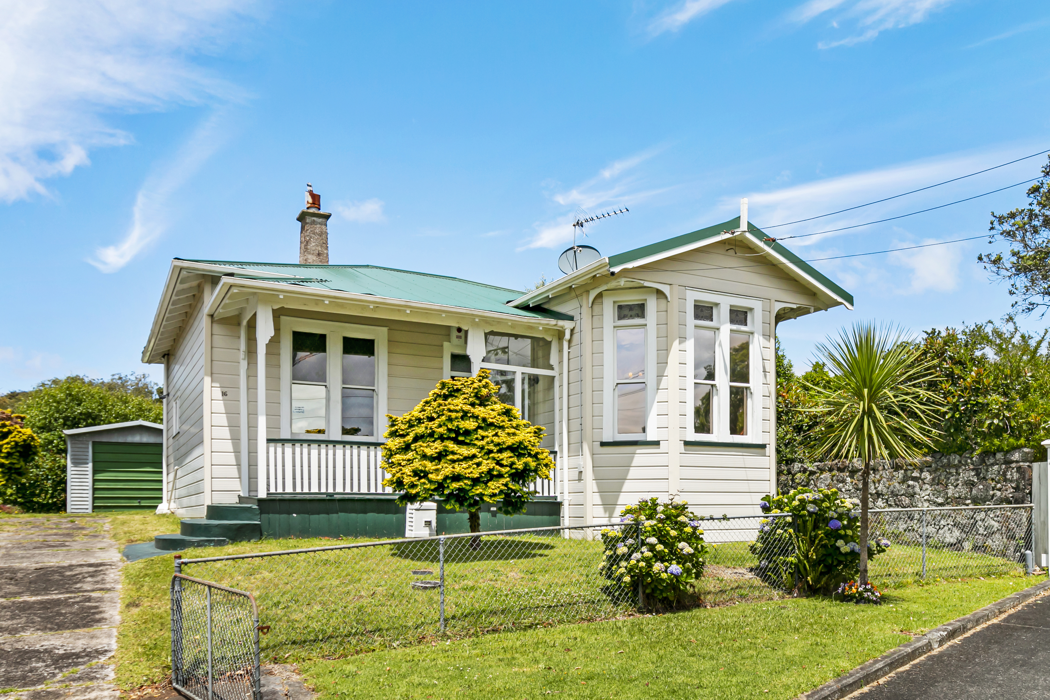 Sold 16 Tarata Street, Mt Eden Dec 2024 | Barfoot & Thompson