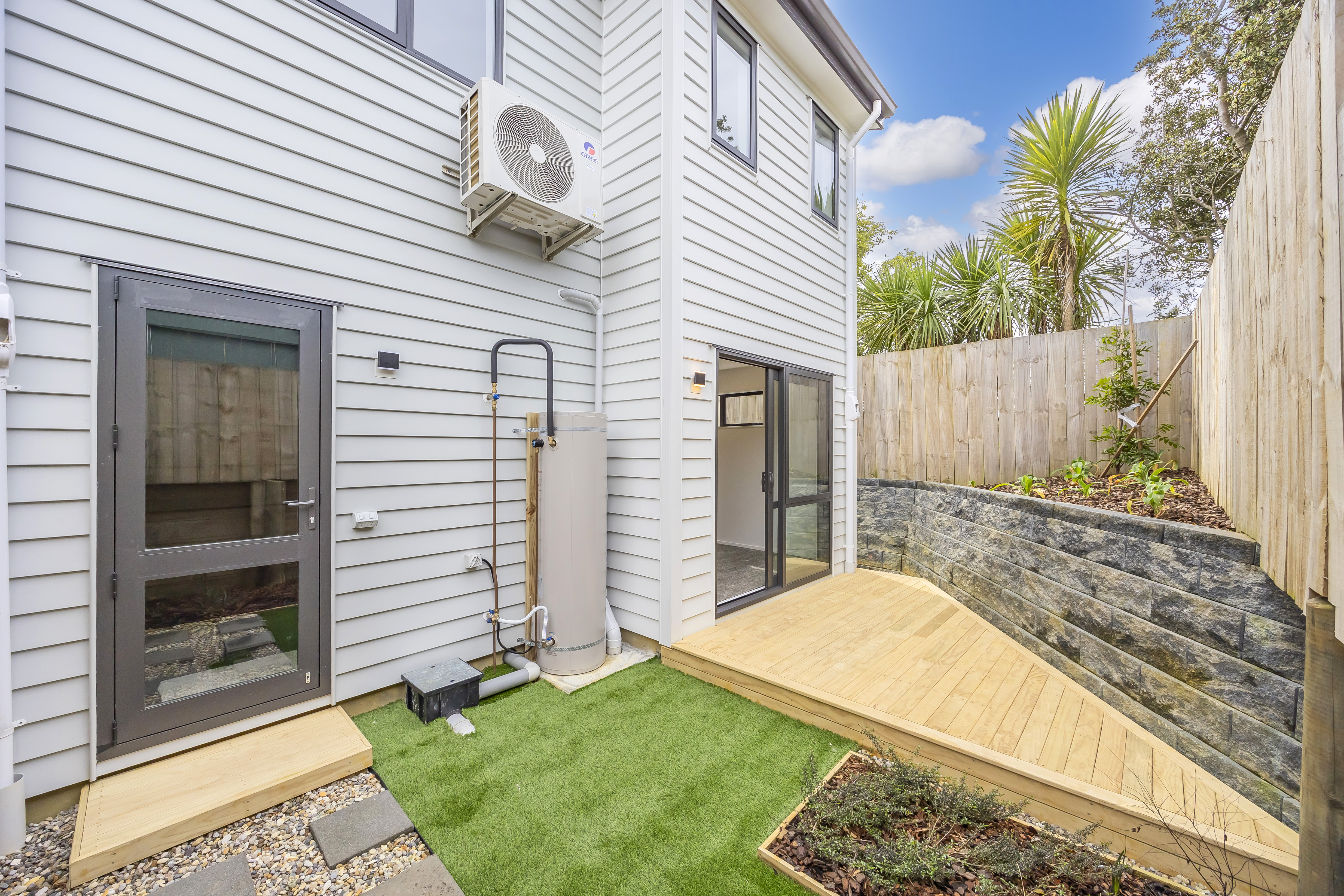 Wayne Guo, Residential Sales | Barfoot & Thompson