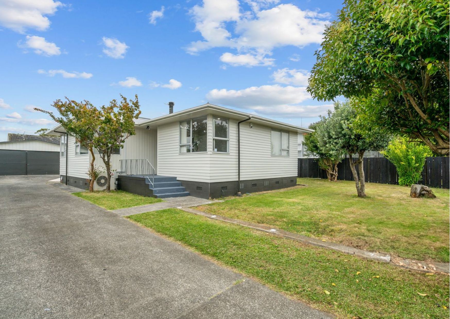 Sold 16 Feasegate Street, Manurewa Apr 2025 | Barfoot & Thompson