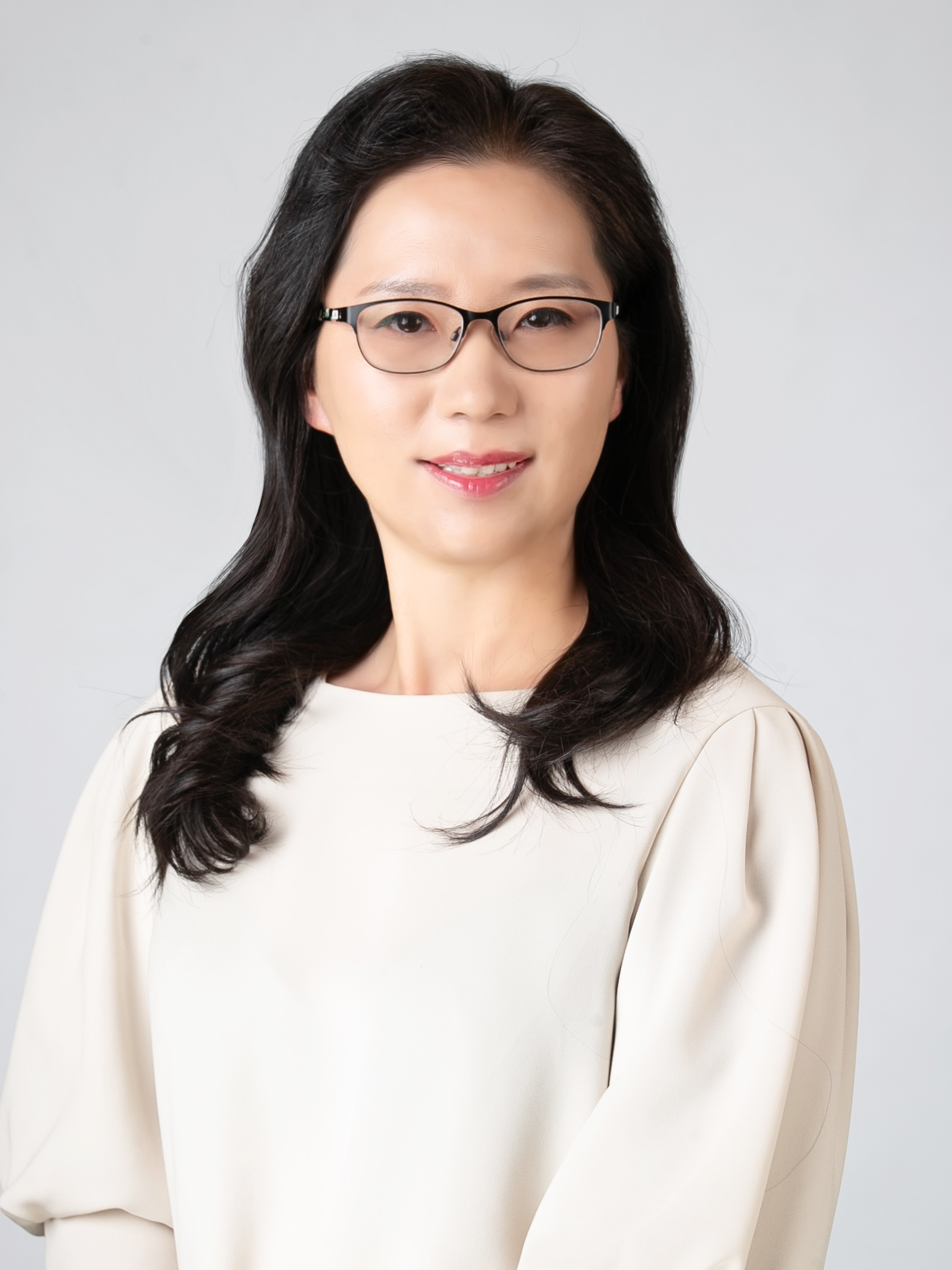 Amy Xi, Residential Sales | Barfoot & Thompson