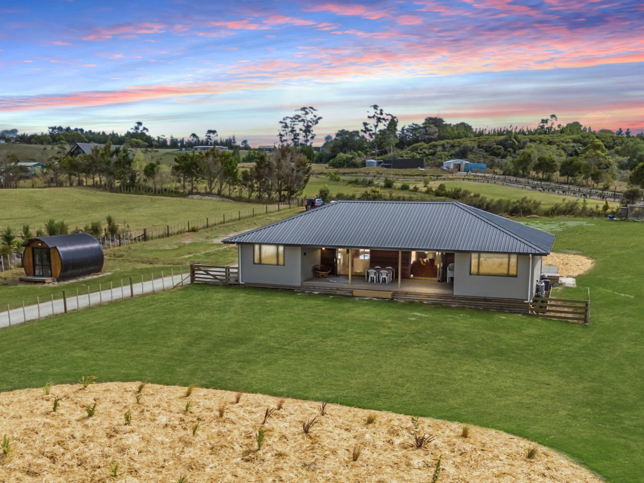 32 Flax Grove, Kerikeri for Sale | Barfoot & Thompson - 908426