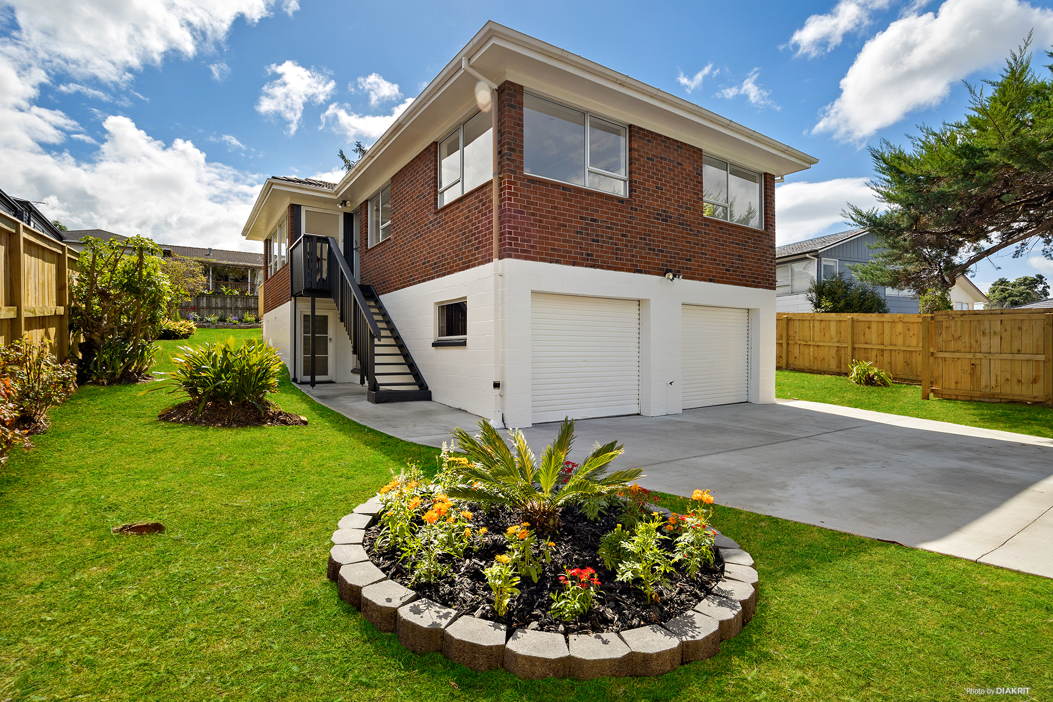 Sold 24 Merton Road, St Johns Apr 2025 | Barfoot & Thompson