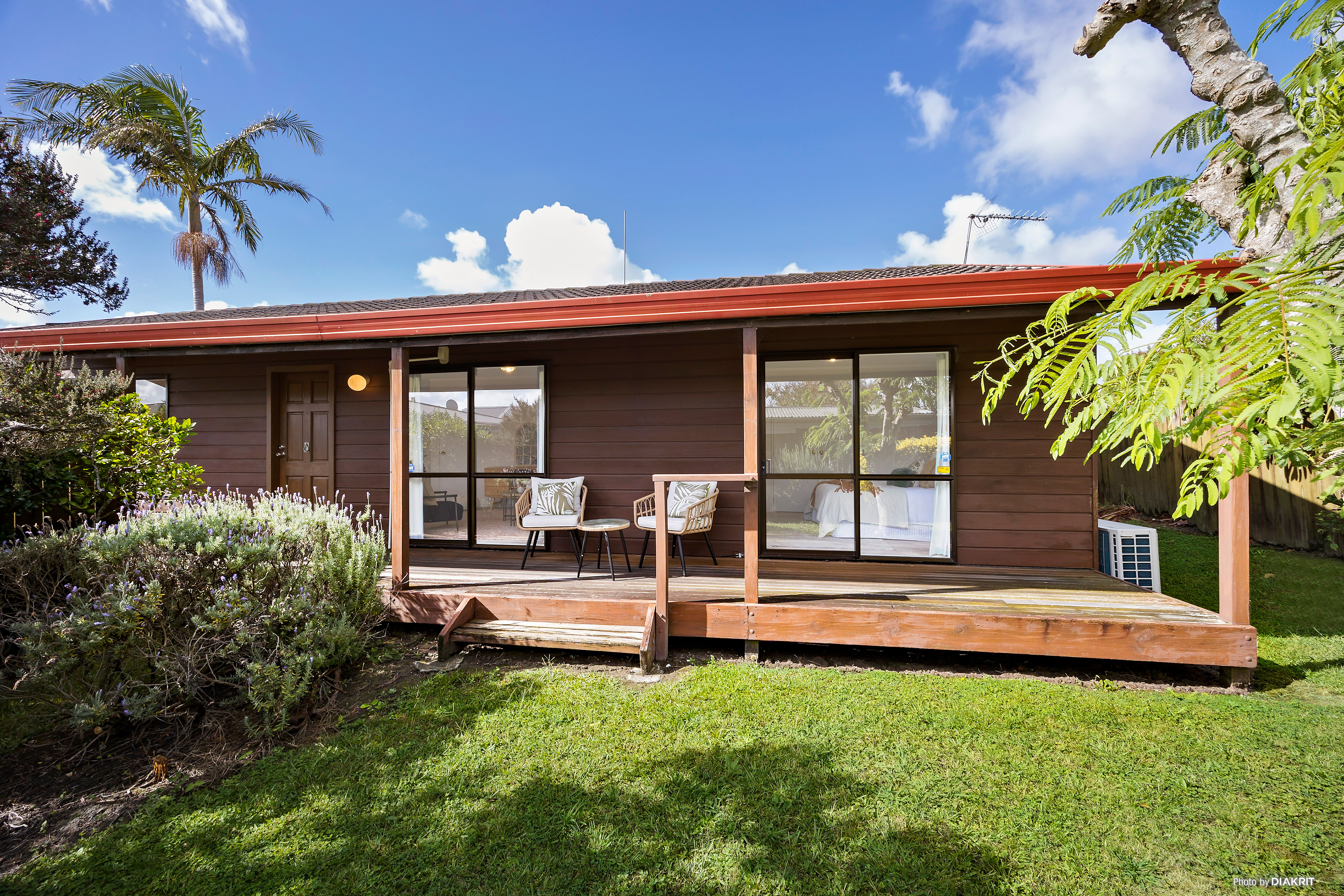 Sold 36a Huia Road, Pt Chevalier May 2025 | Barfoot & Thompson