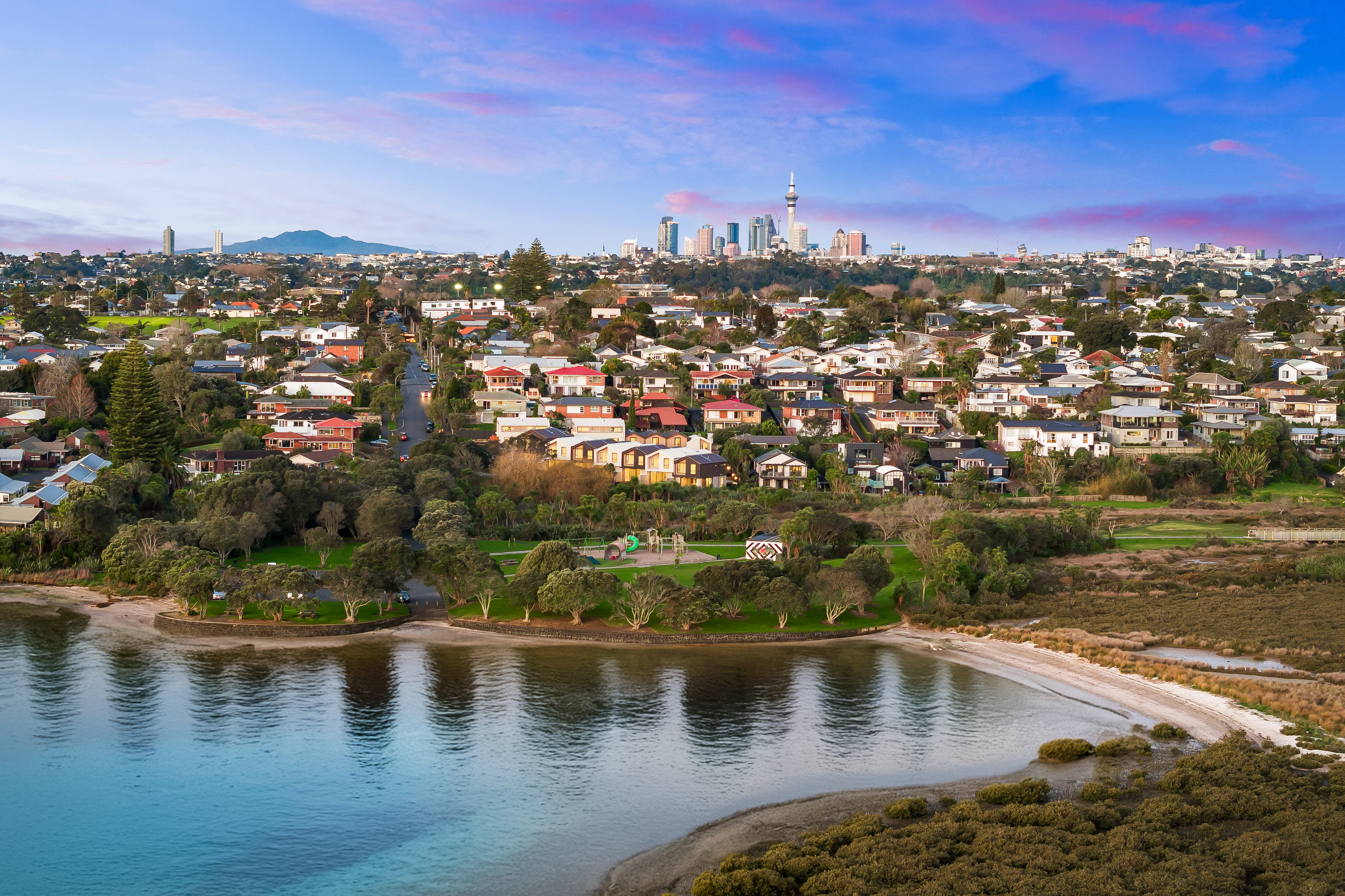 6/98-100 Walker Road, Pt Chevalier for Sale | Barfoot & Thompson - 910153