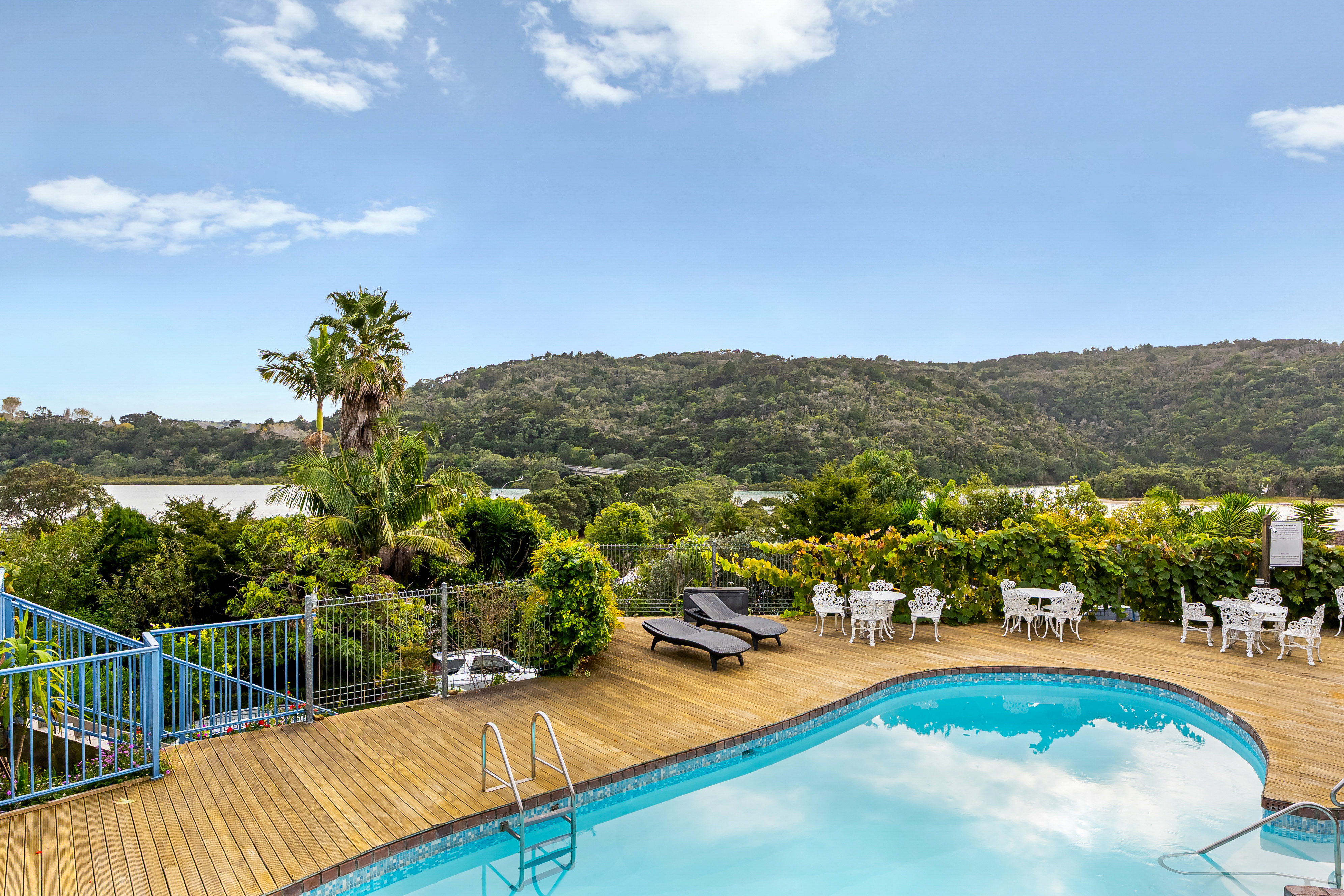 Sold 2C Weranui Road, Waiwera Jun 2025 | Barfoot & Thompson