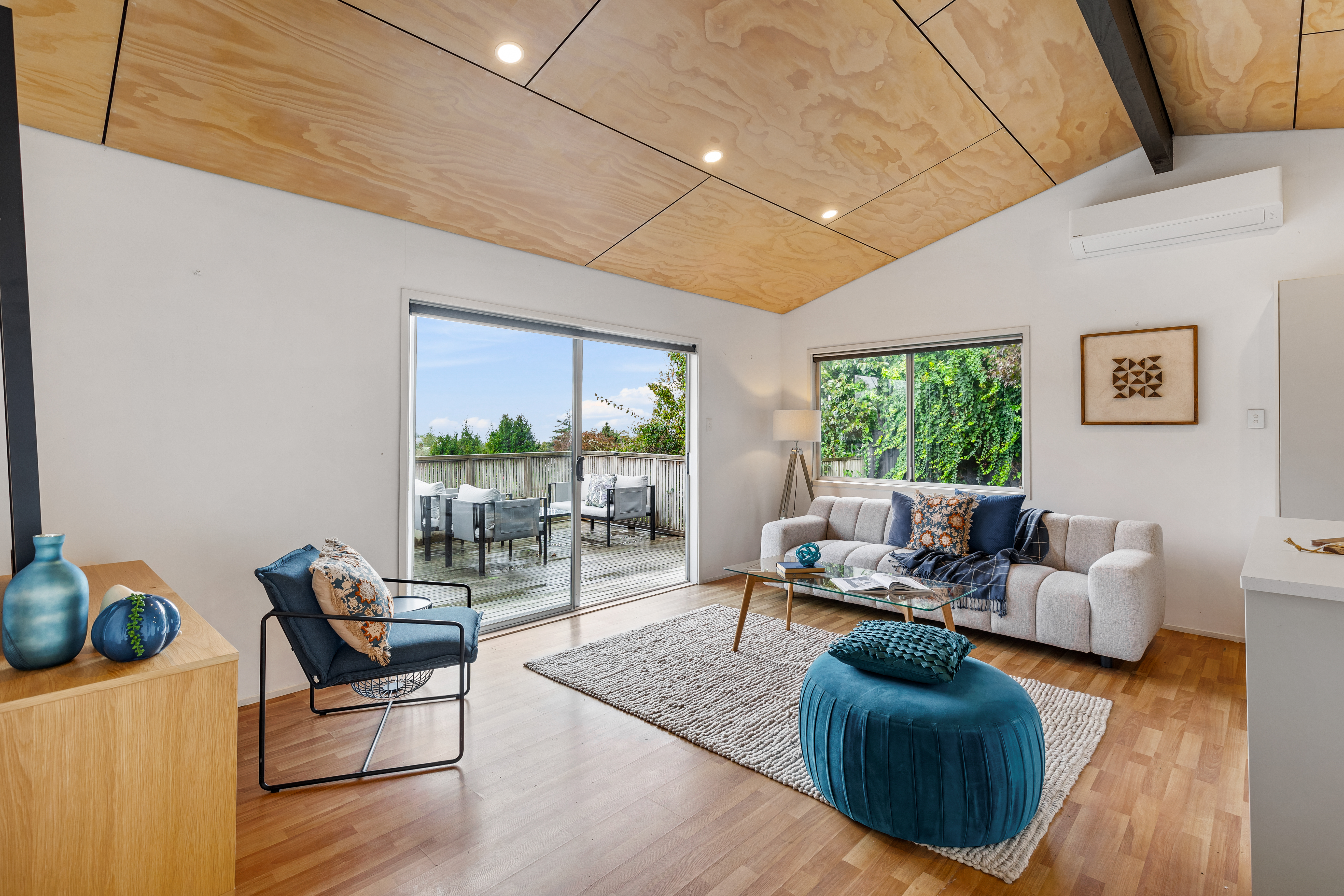 Sold 1/61 Glamorgan Drive, Torbay May 2025 | Barfoot & Thompson