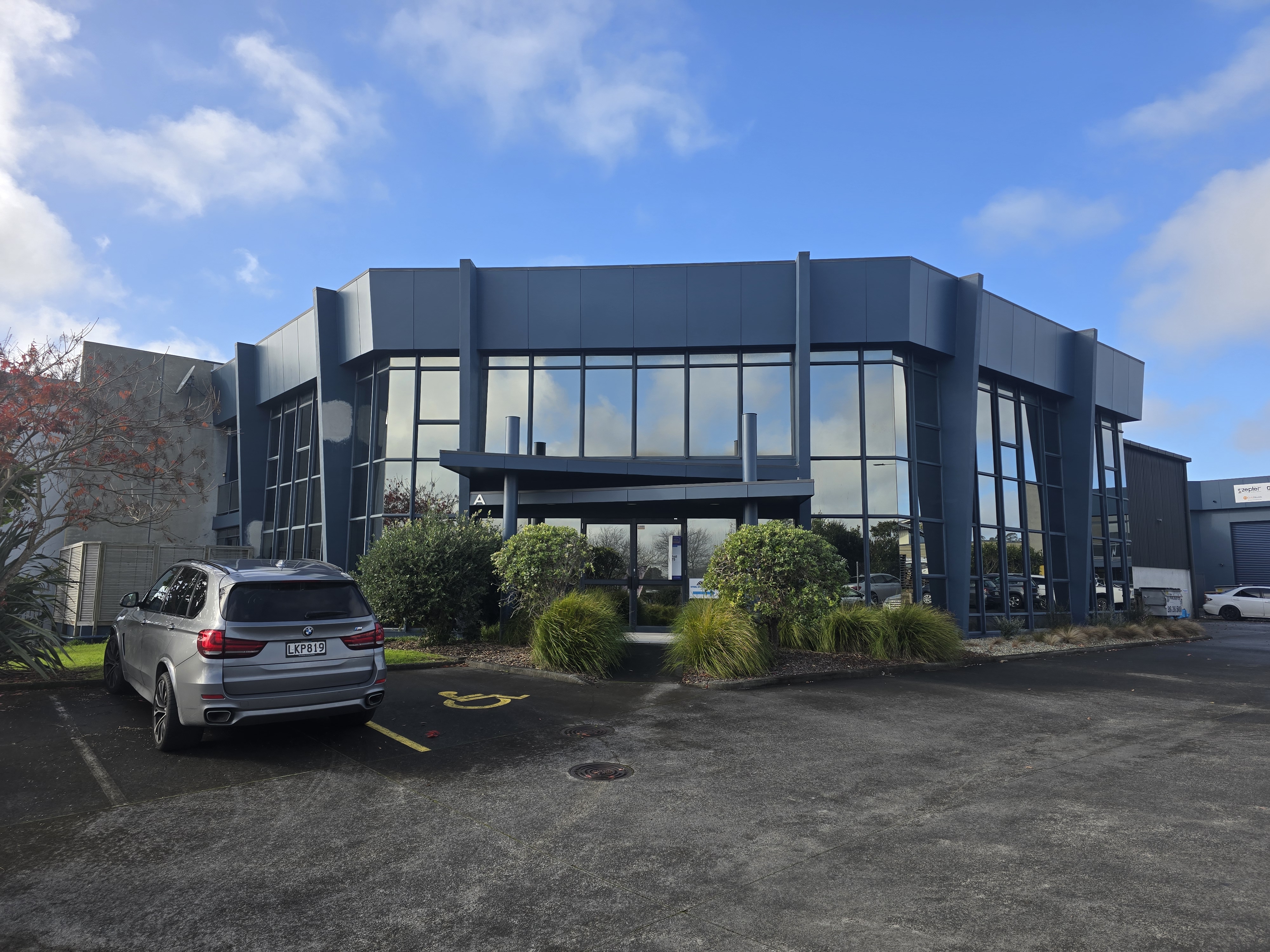 Unit 1/5 Paul Matthews Road, Rosedale - Offices for Lease | Barfoot ...