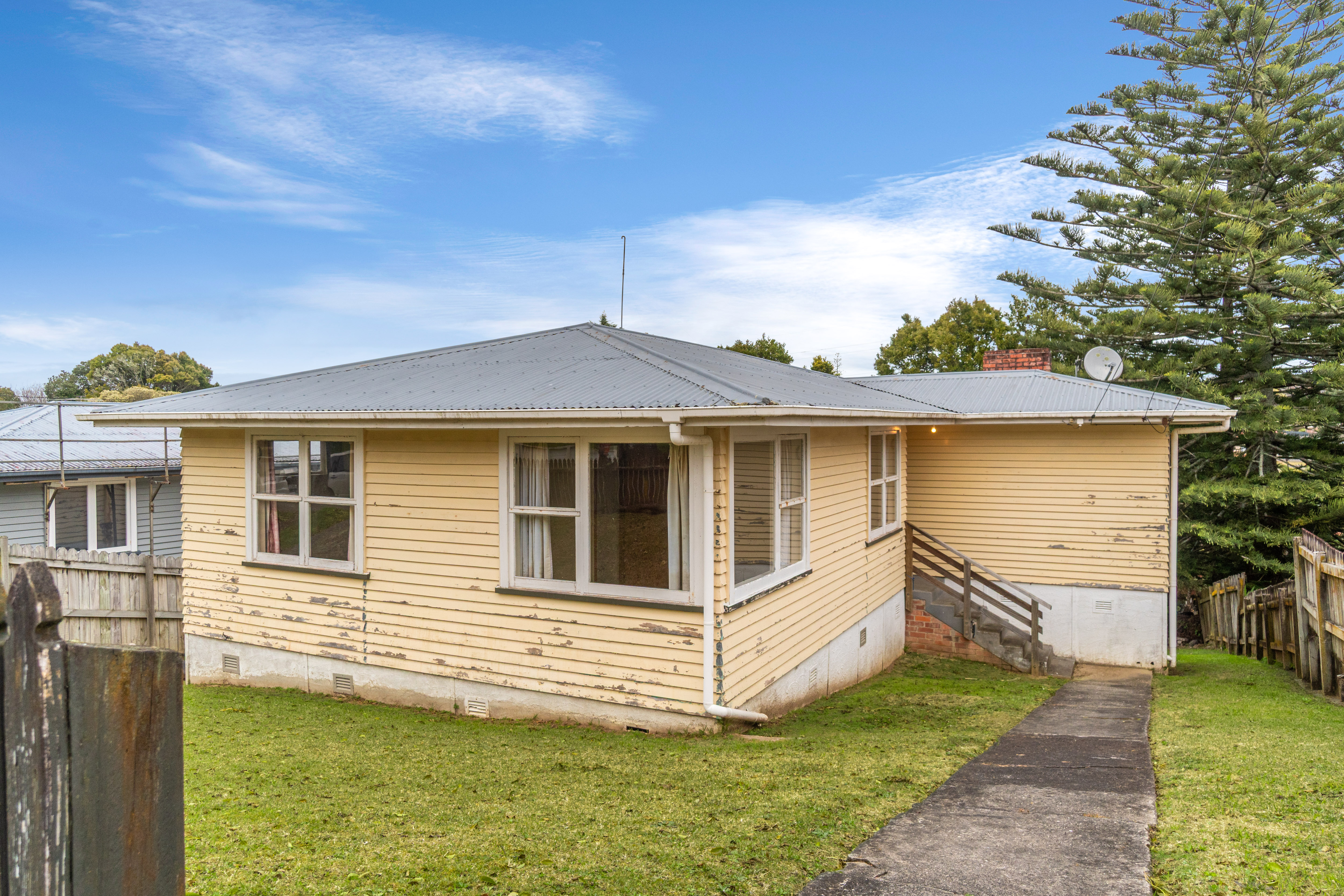 Sold 38 Mary Dreaver Street, New Windsor Sep 2025 | Barfoot & Thompson